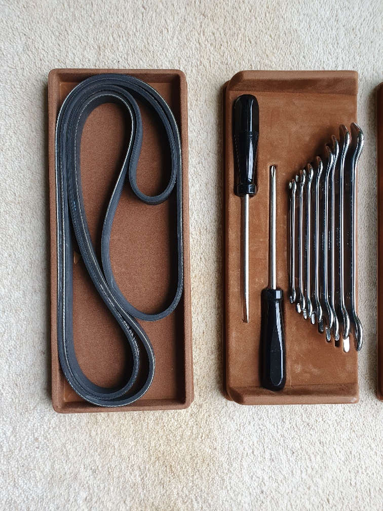 FERRARI F355 TOOL KIT