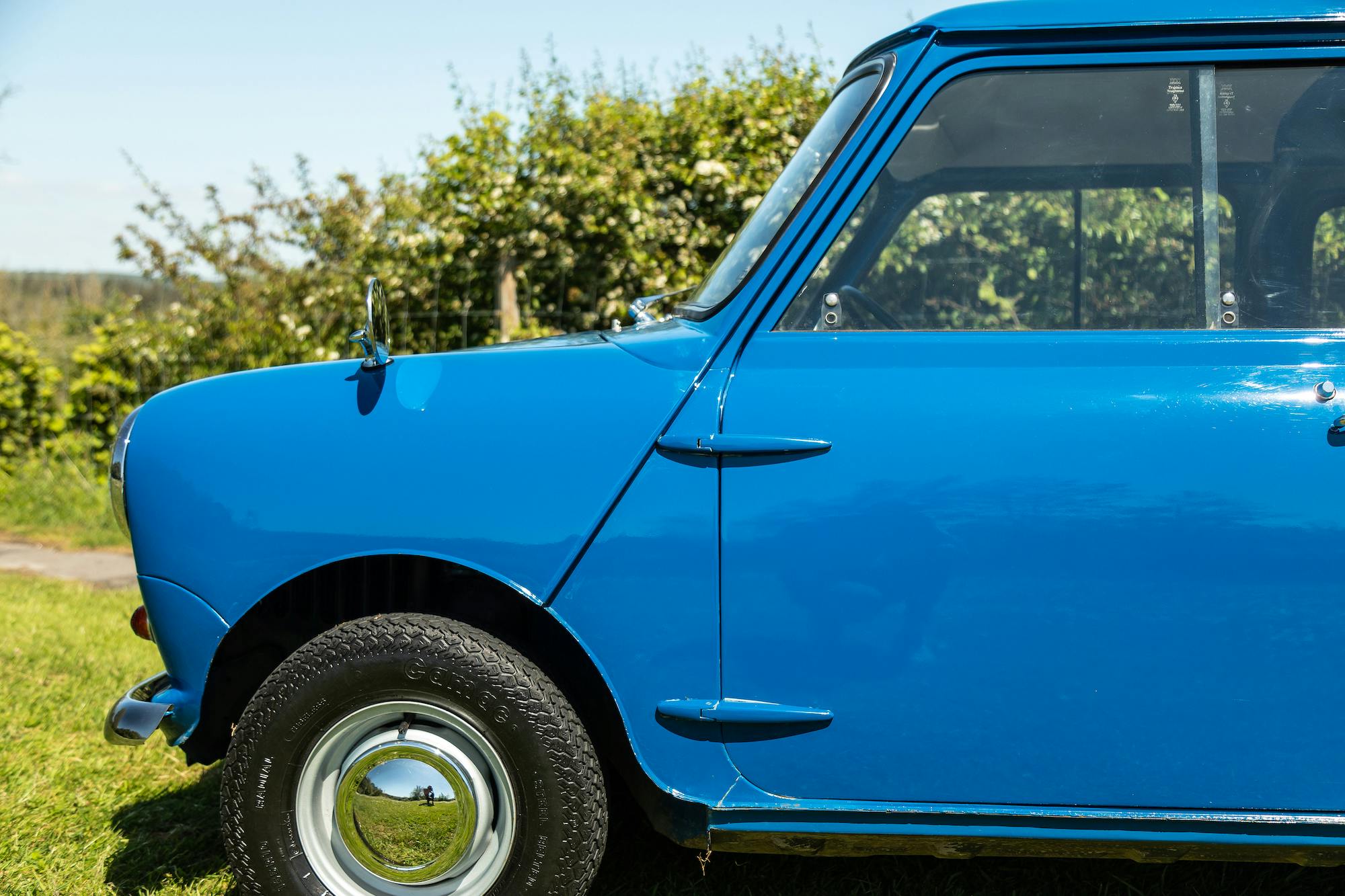 1971 MORRIS MINI VAN