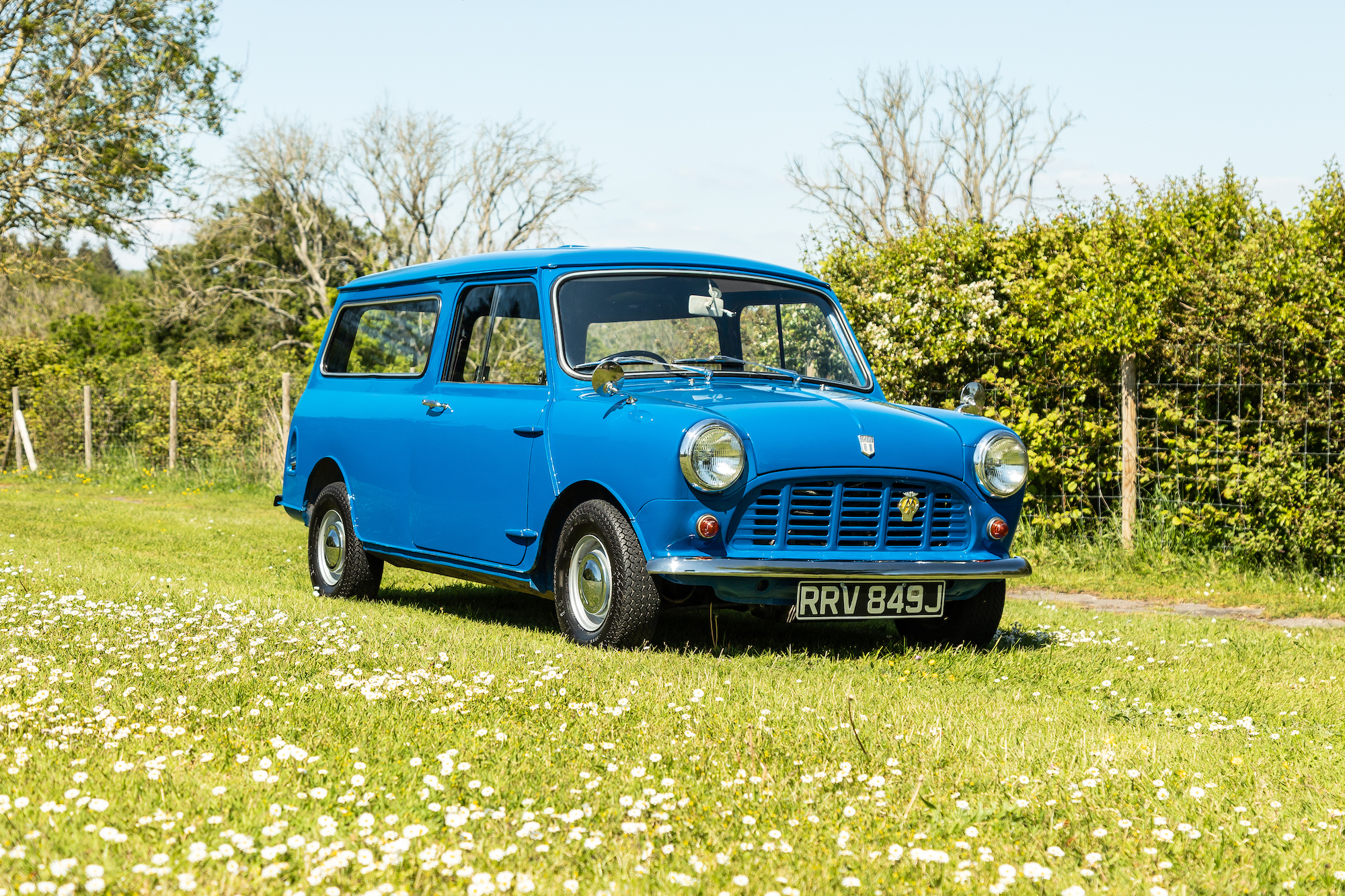 1971 MORRIS MINI VAN for sale by auction in Arundel, West Sussex ...