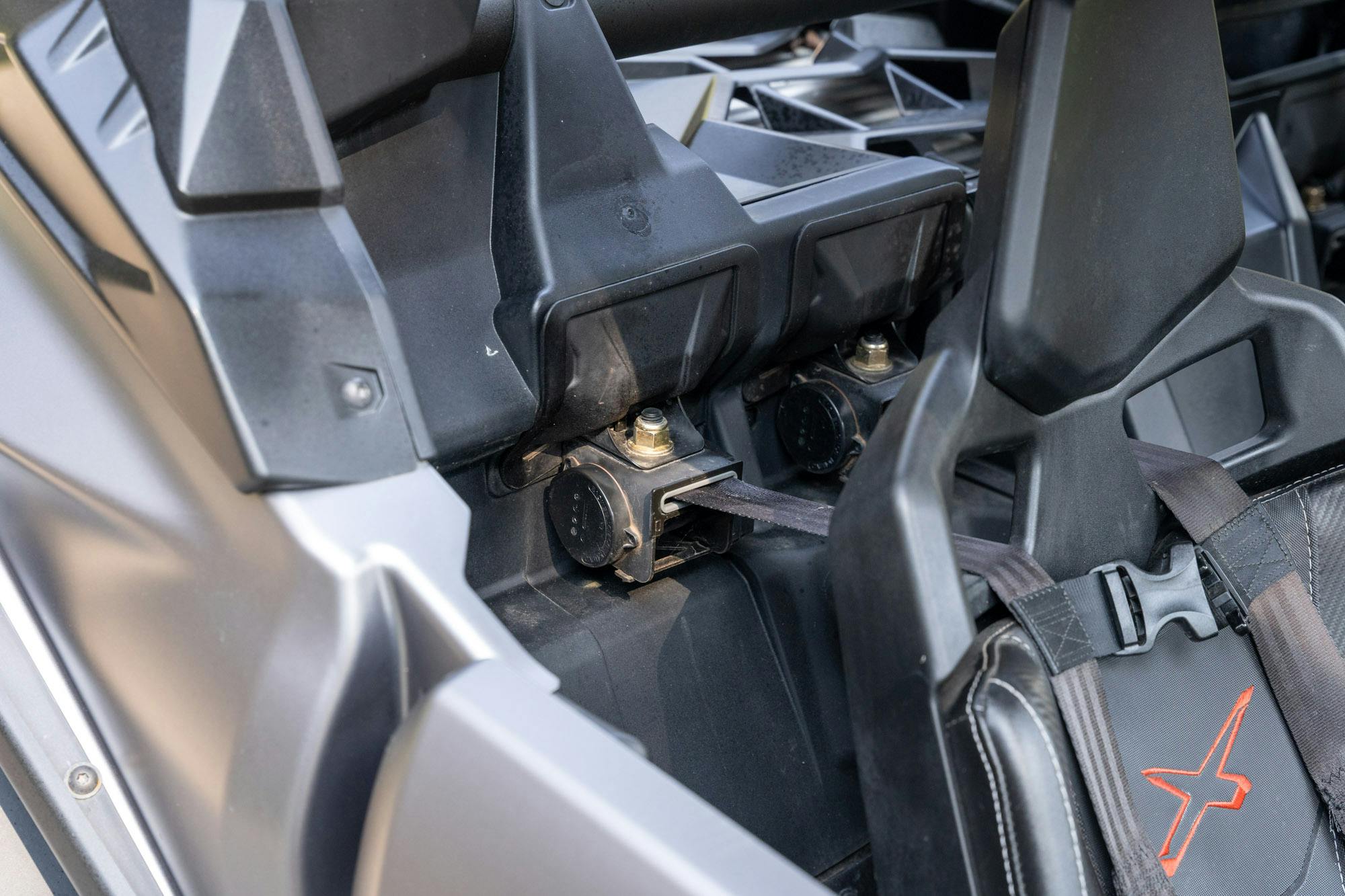 2017 CAN-AM MAVERICK X3 XRS TURBO R - 157 MILES