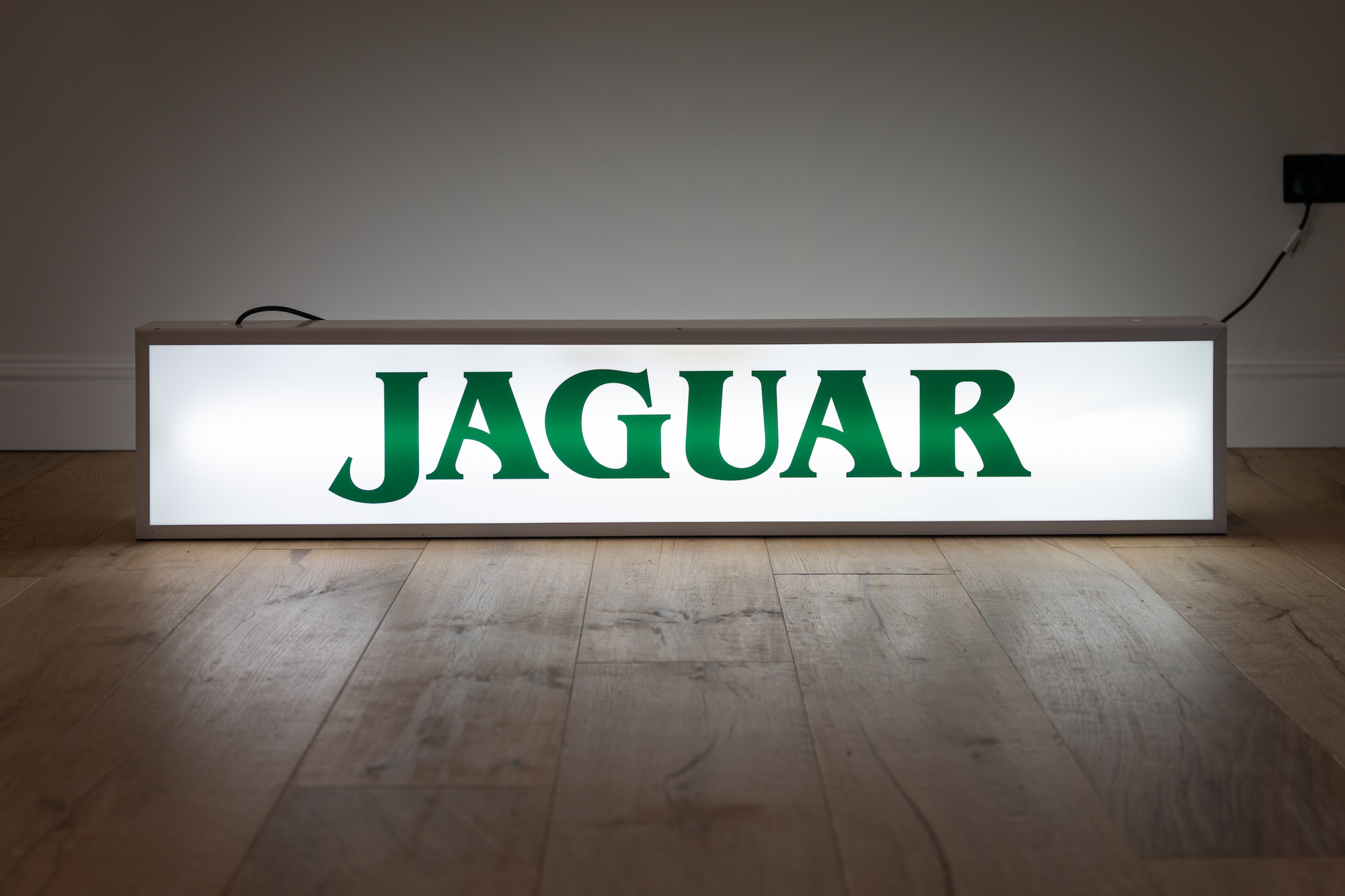 JAGUAR DOUBLE-SIDED ILLUMINATED SIGN