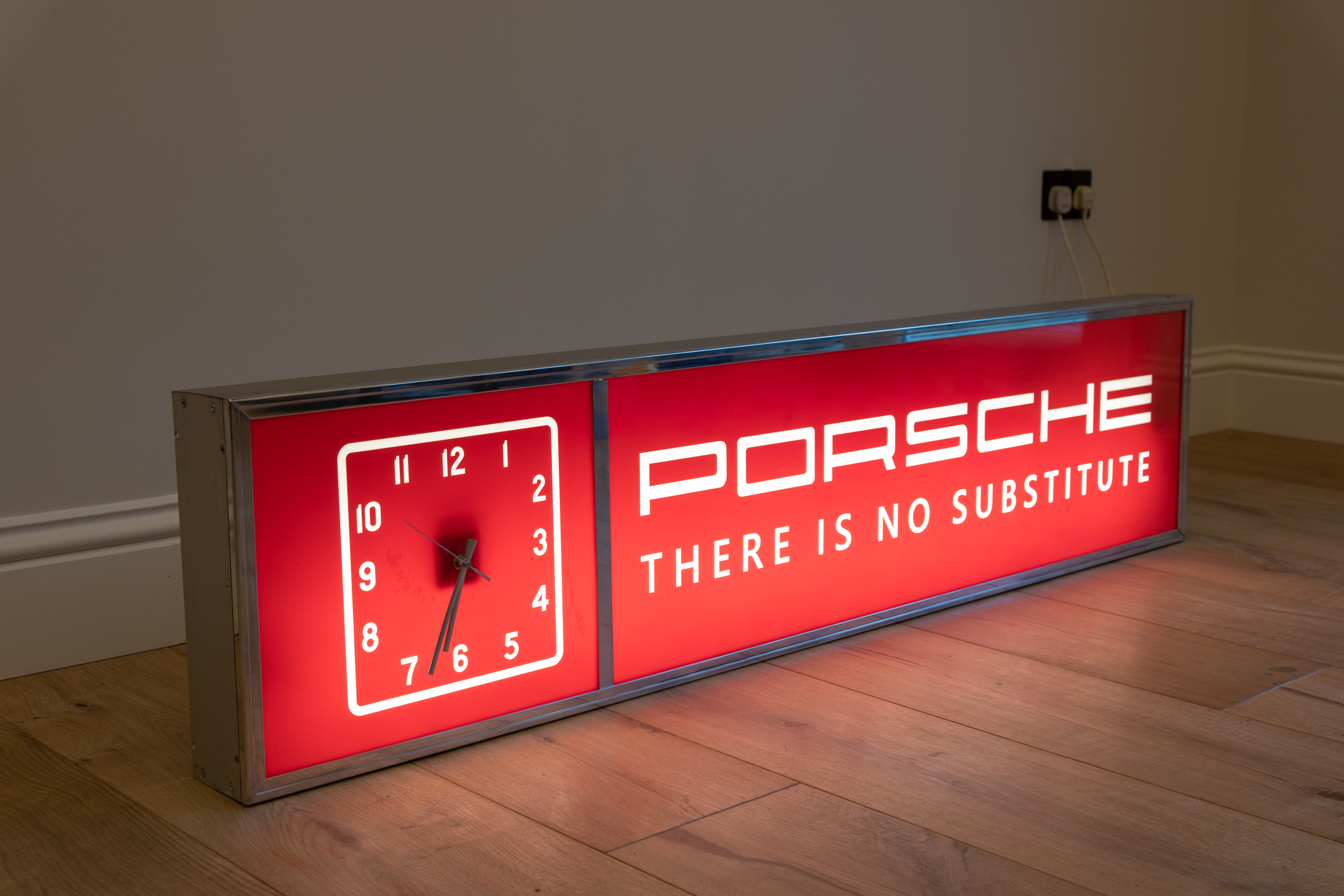 PORSCHE DEALERSHIP CLOCK ILLUMINATED SIGN for sale by auction in ...