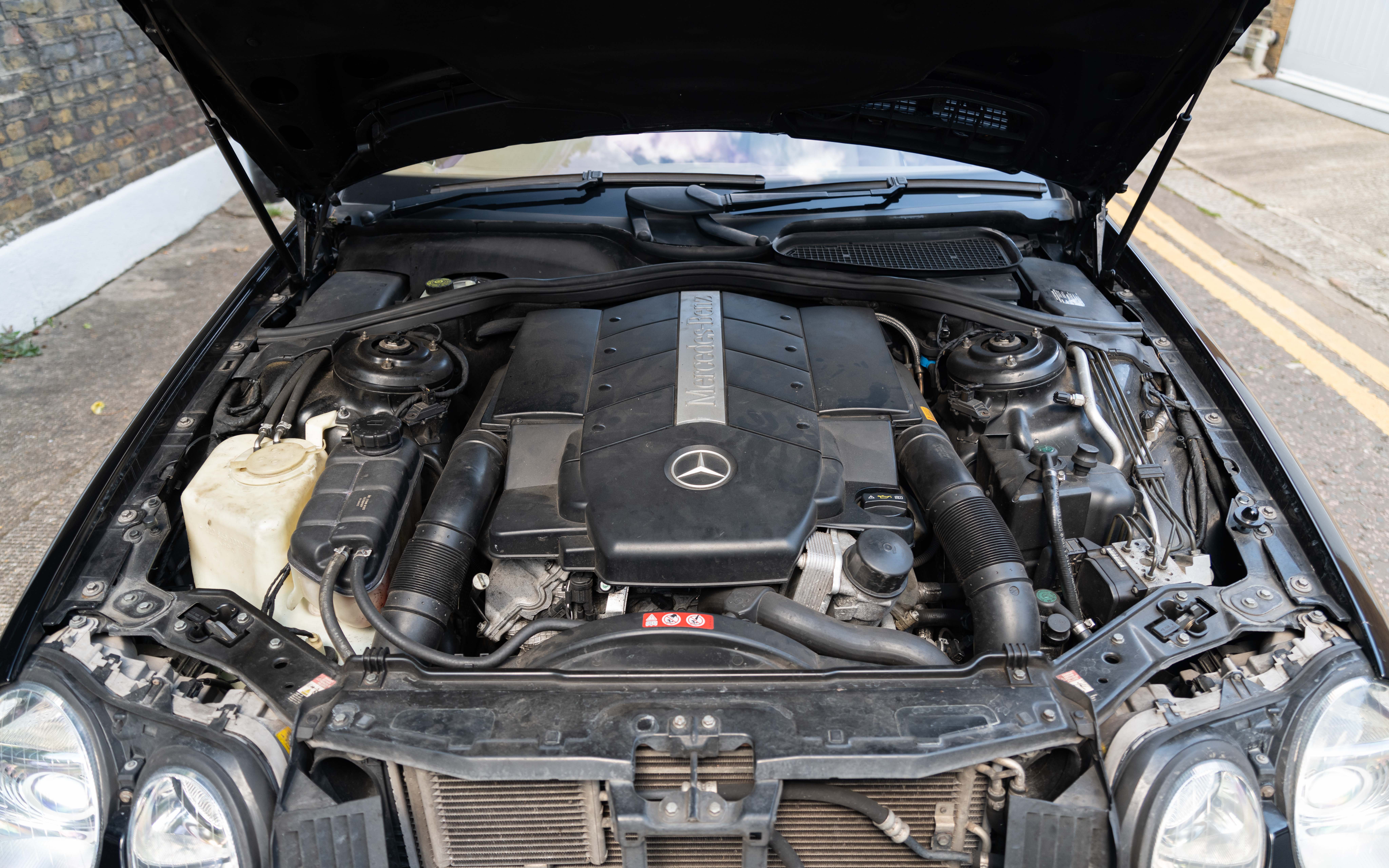 2005 MERCEDES-BENZ (C215) CL500