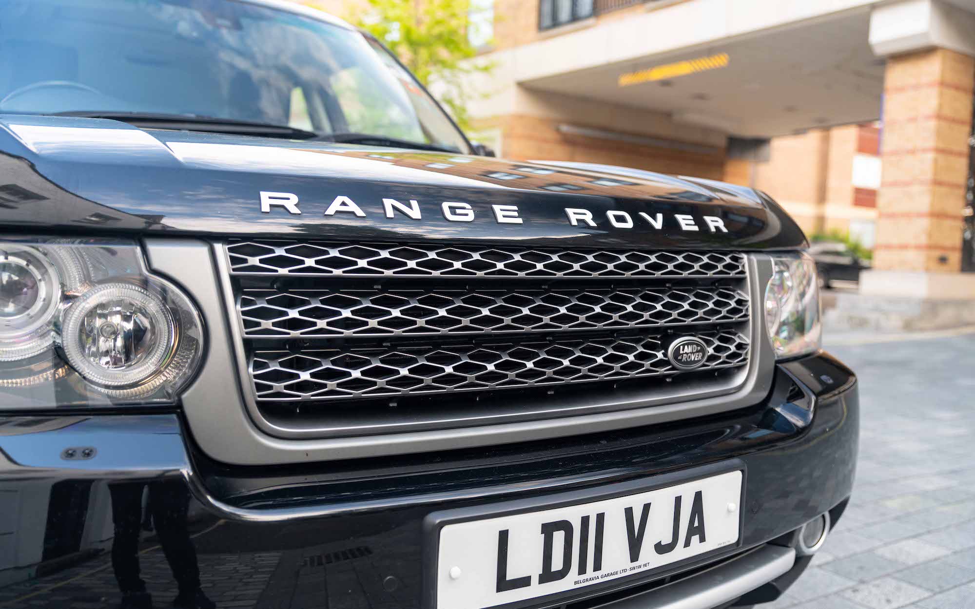 2011 RANGE ROVER AUTOBIOGRAPHY