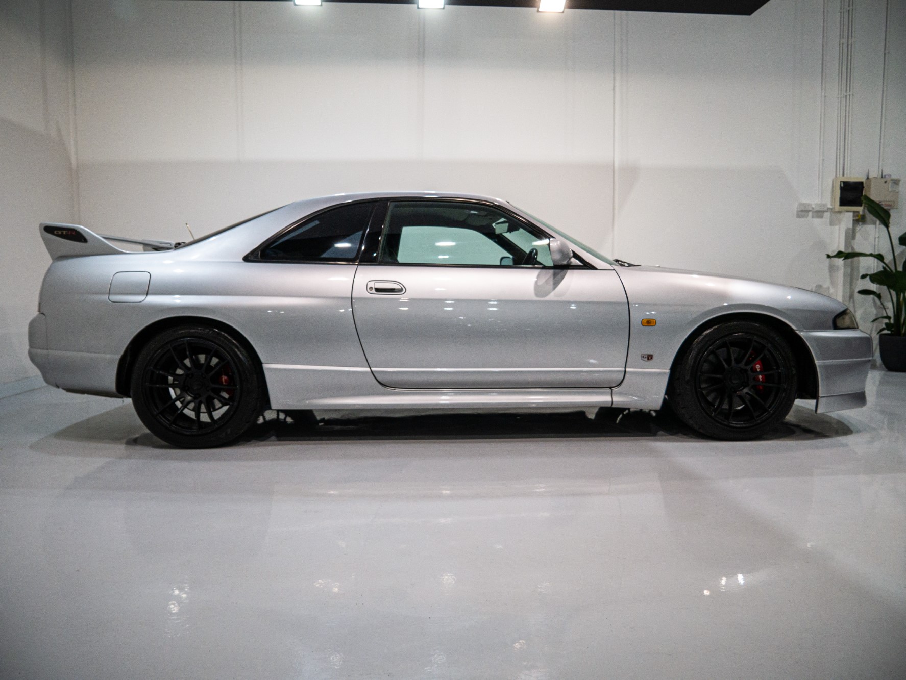 1995 NISSAN SKYLINE (R33) GT-R