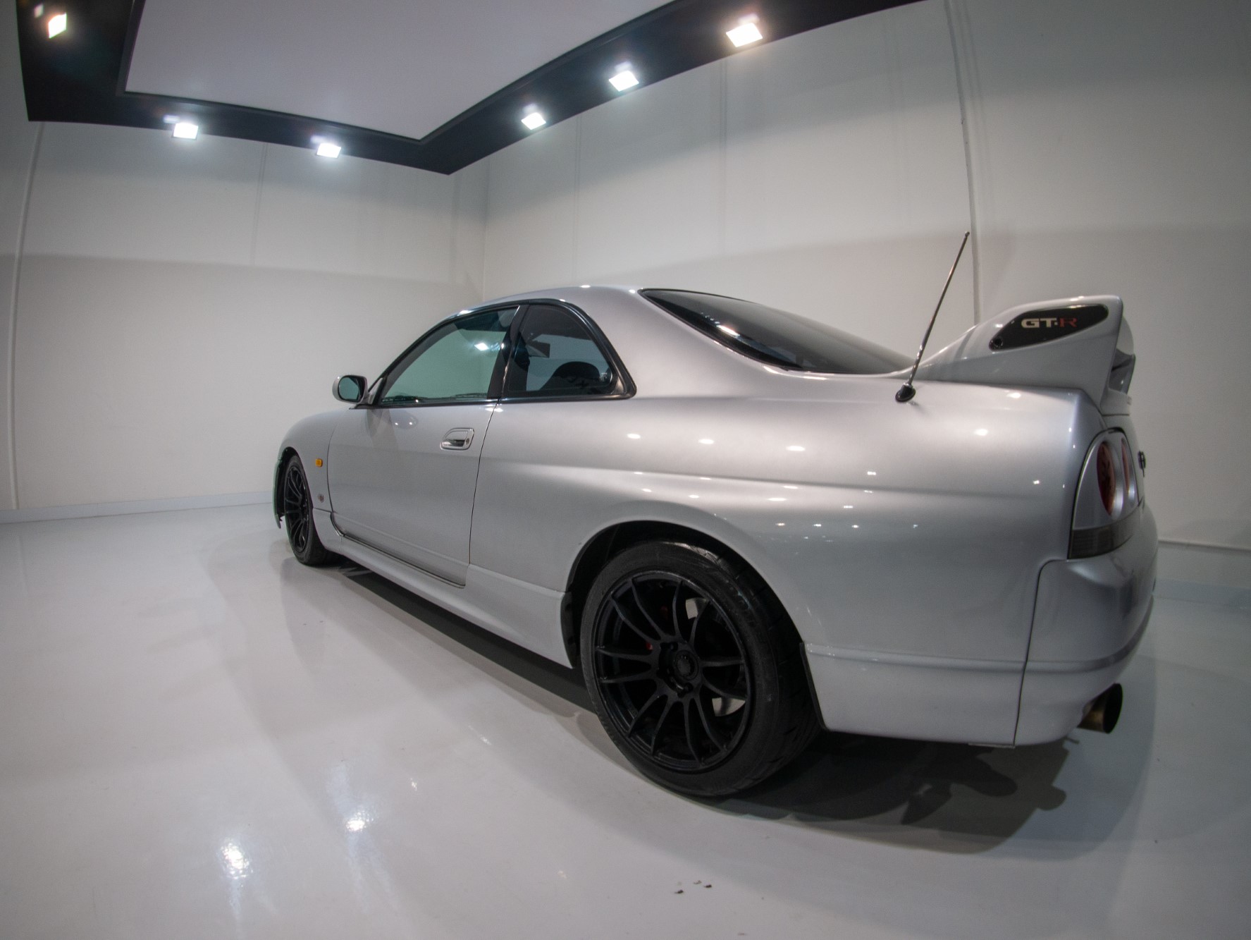1995 NISSAN SKYLINE (R33) GT-R