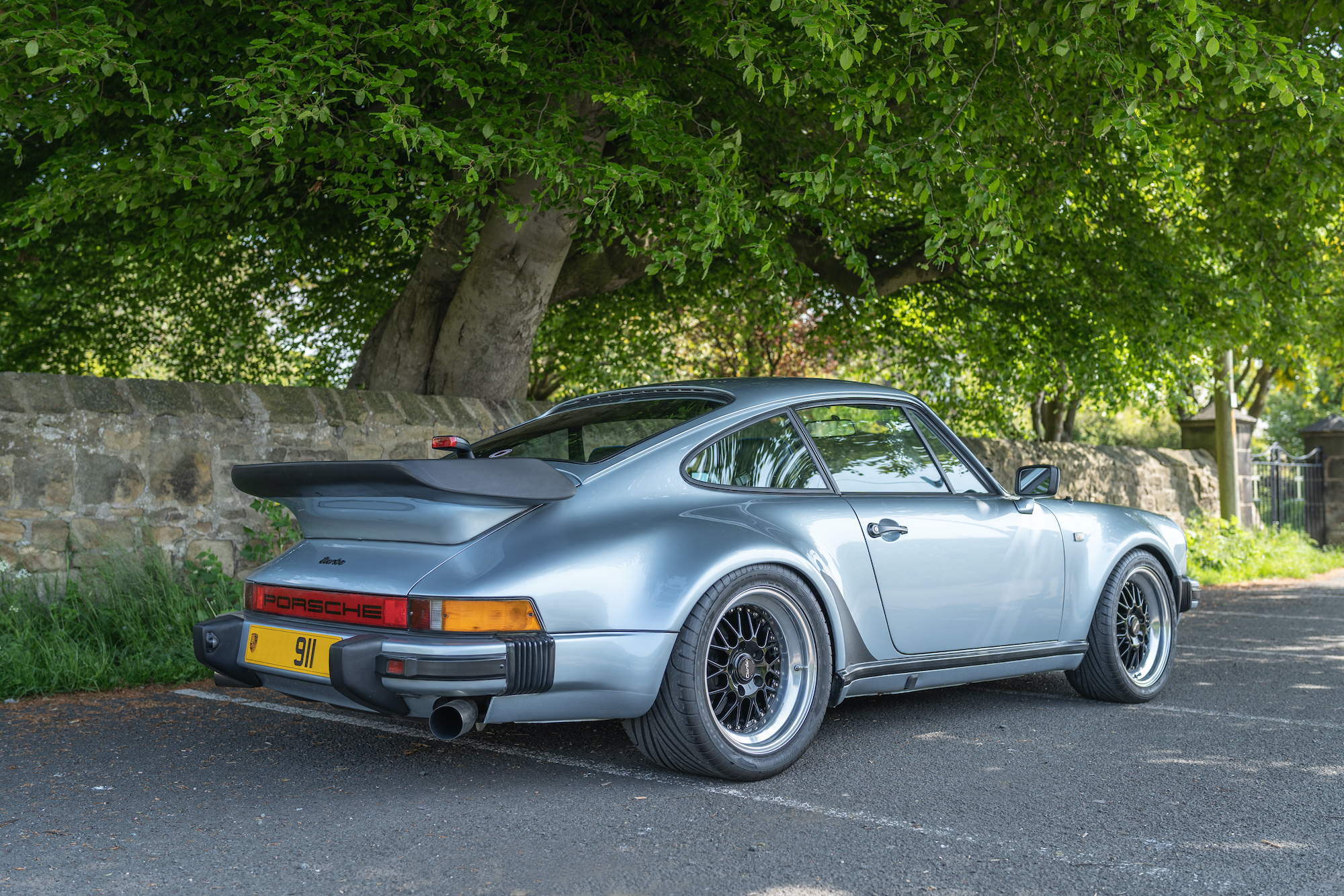 1977 PORSCHE 911 (930) TURBO