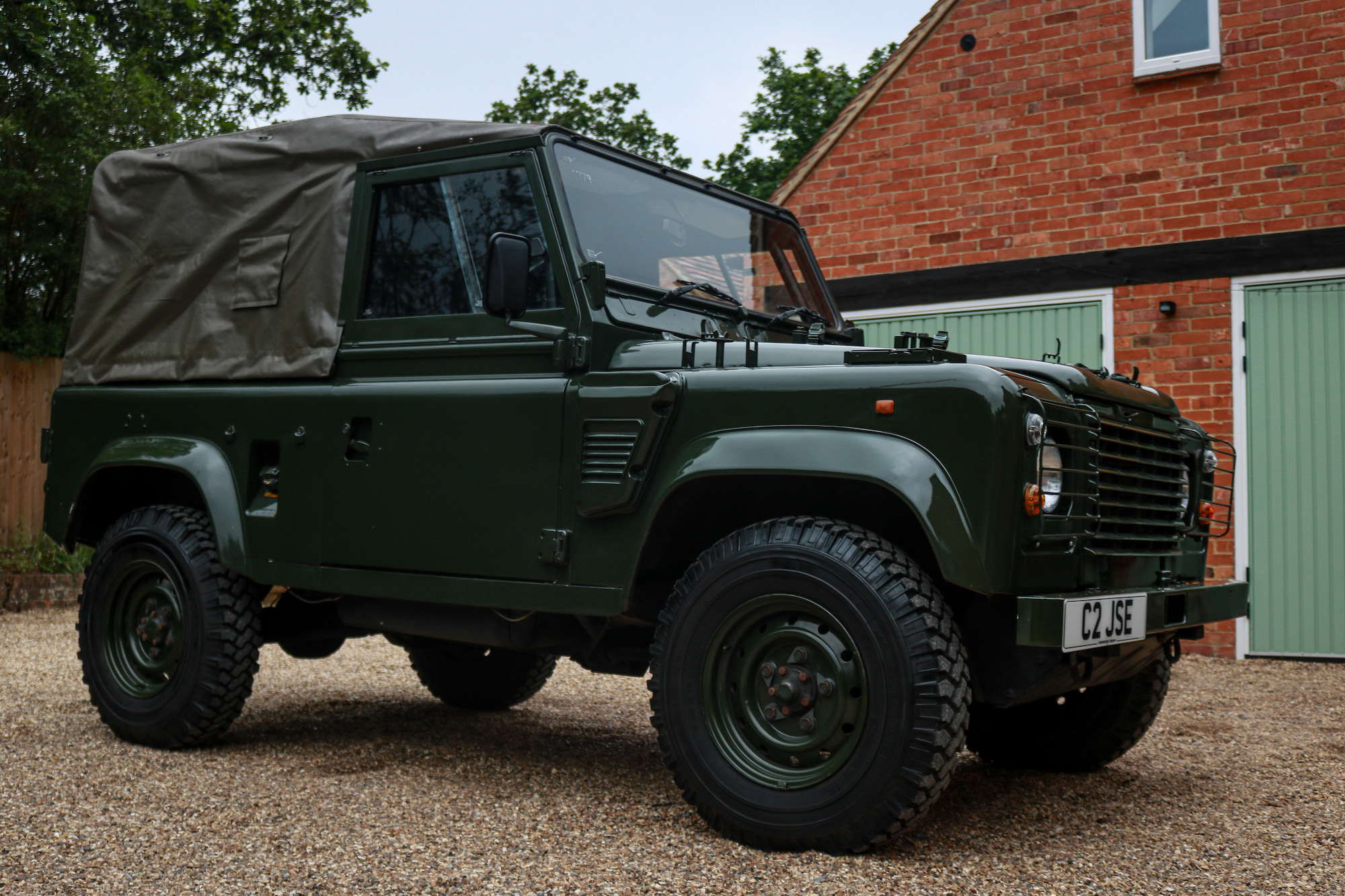 1997 LAND ROVER DEFENDER 90 WOLF 300 TDI for sale by auction in Farnham ...