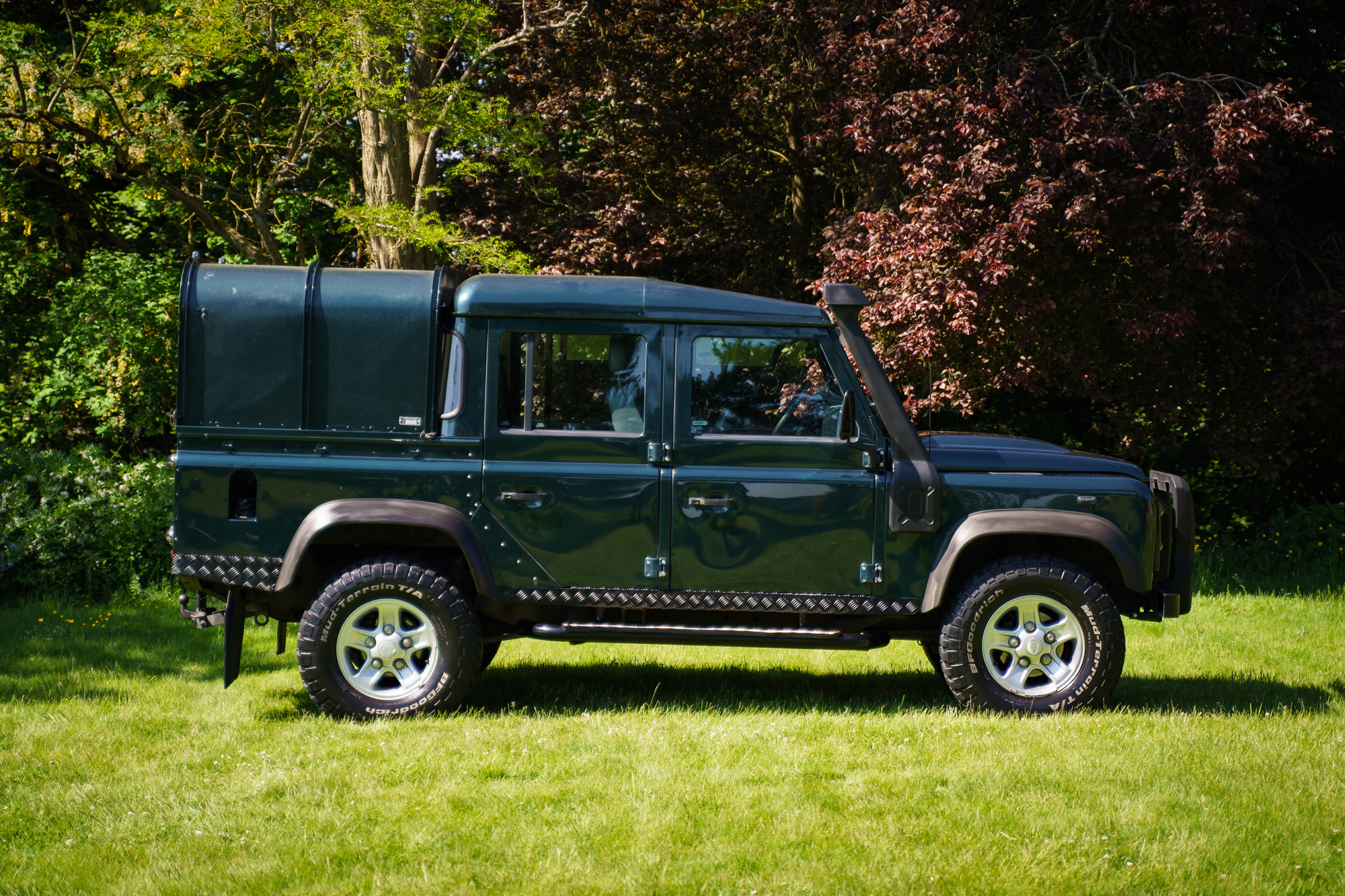 2012 LAND ROVER DEFENDER 110 DOUBLE CAB for sale by auction in Milton ...