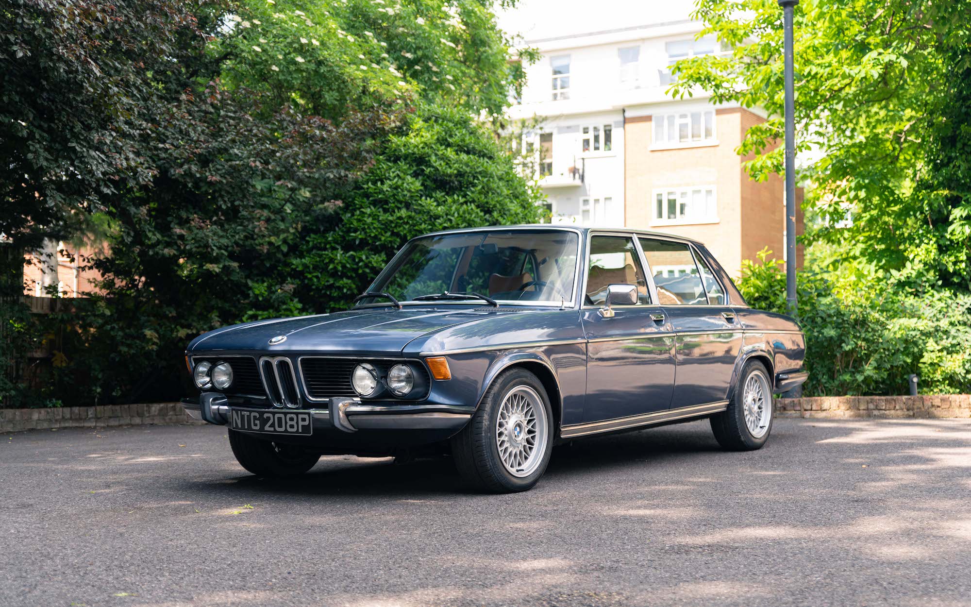 1976 BMW (E3) 3.3 LI for sale by auction in Mill Hill, North London ...