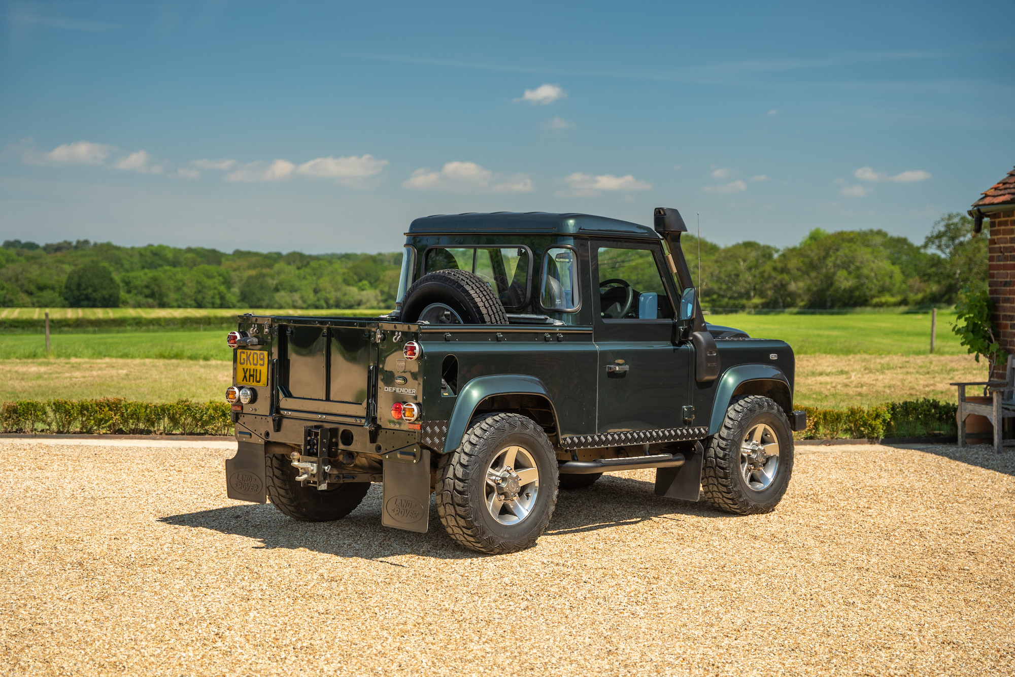 2009 LAND ROVER DEFENDER 90 PICK UP for sale by auction in Lewes, West ...