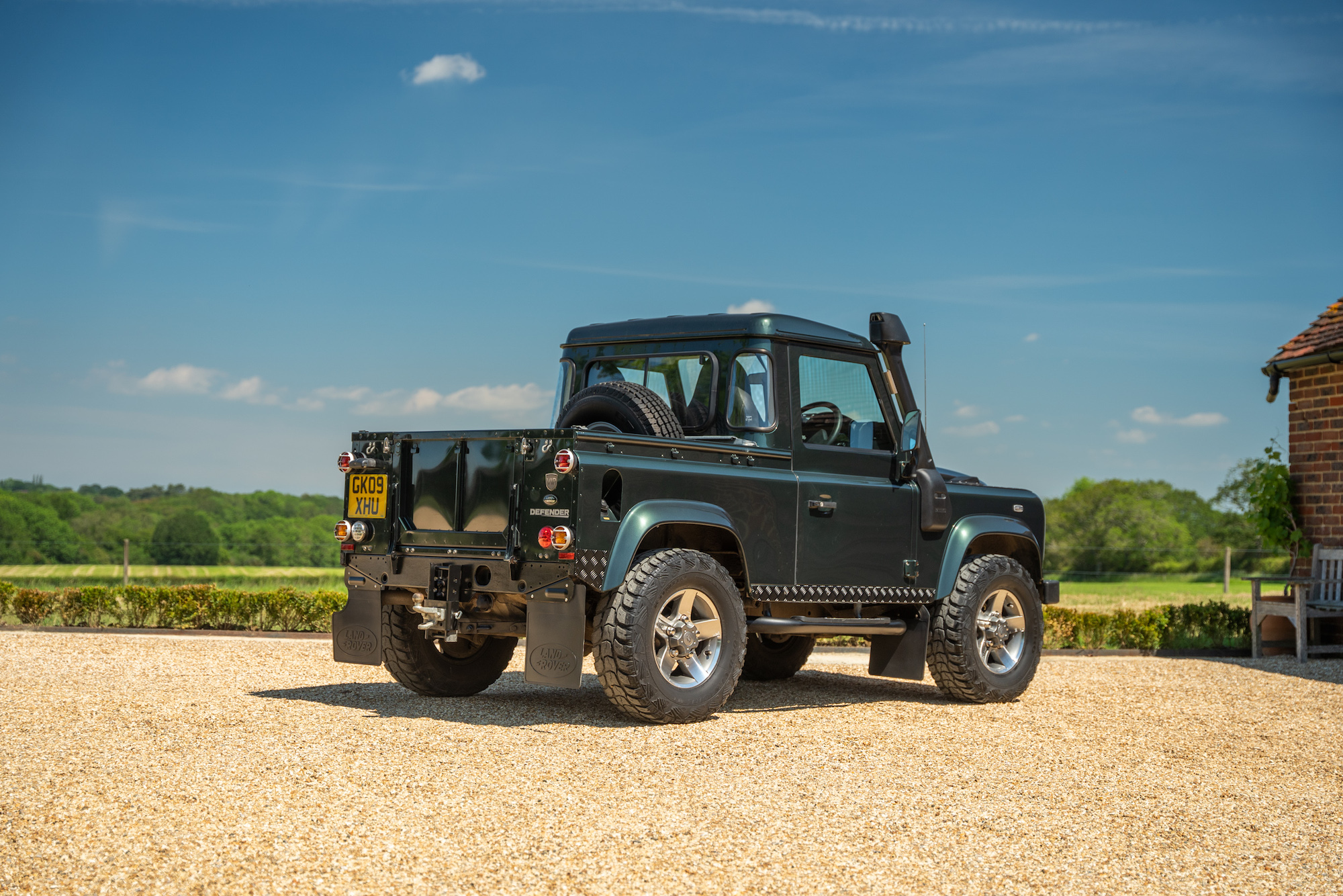 2009 LAND ROVER DEFENDER 90 PICK UP for sale by auction in Lewes, West ...