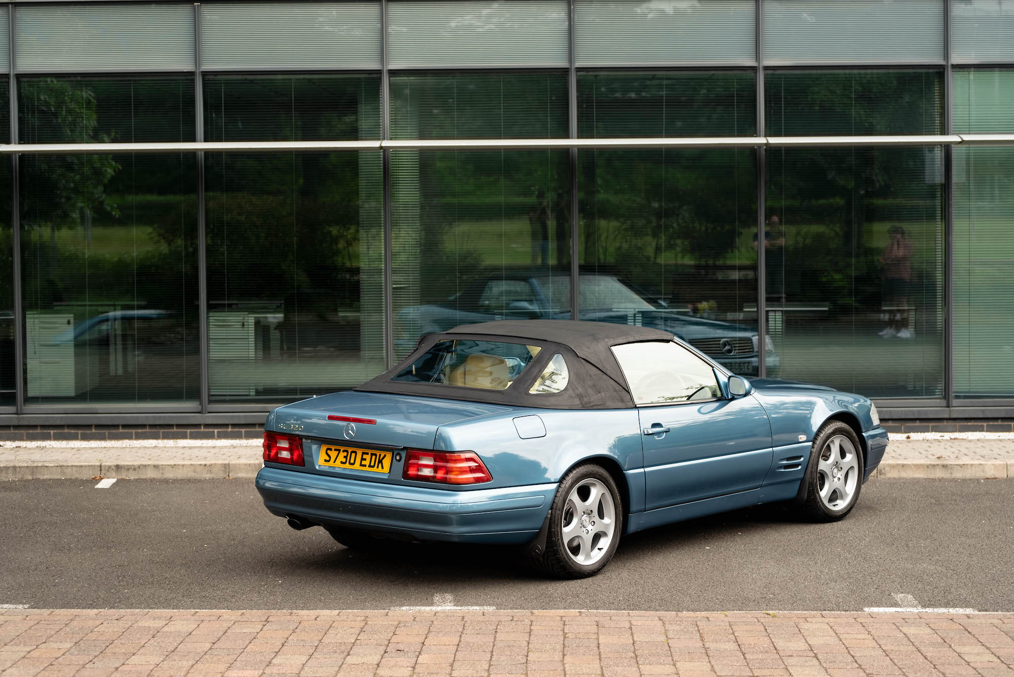 1998 MERCEDES-BENZ (R129) SL320 for sale in Stockport, Greater ...