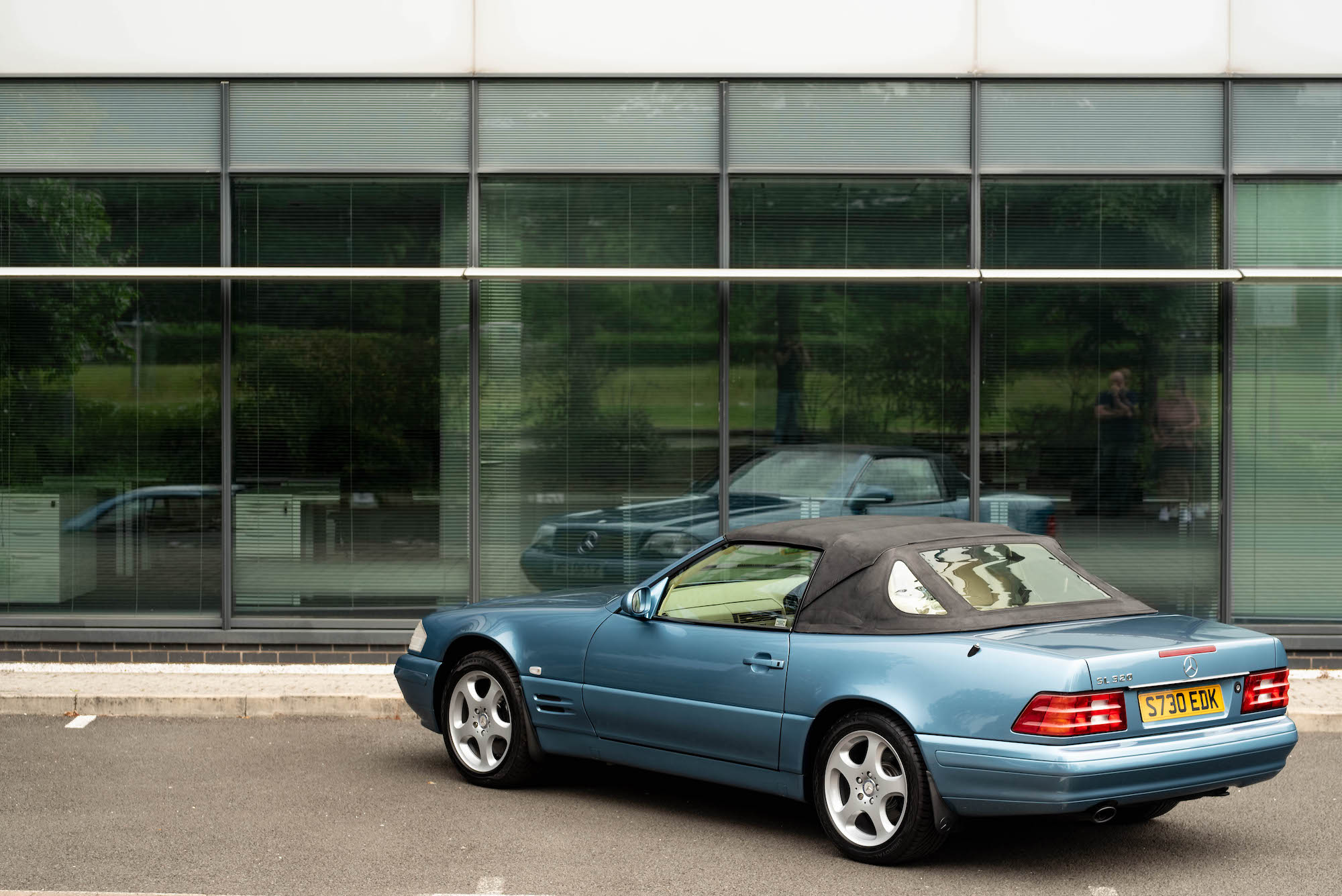 1998 MERCEDES-BENZ (R129) SL320 for sale in Stockport, Greater ...