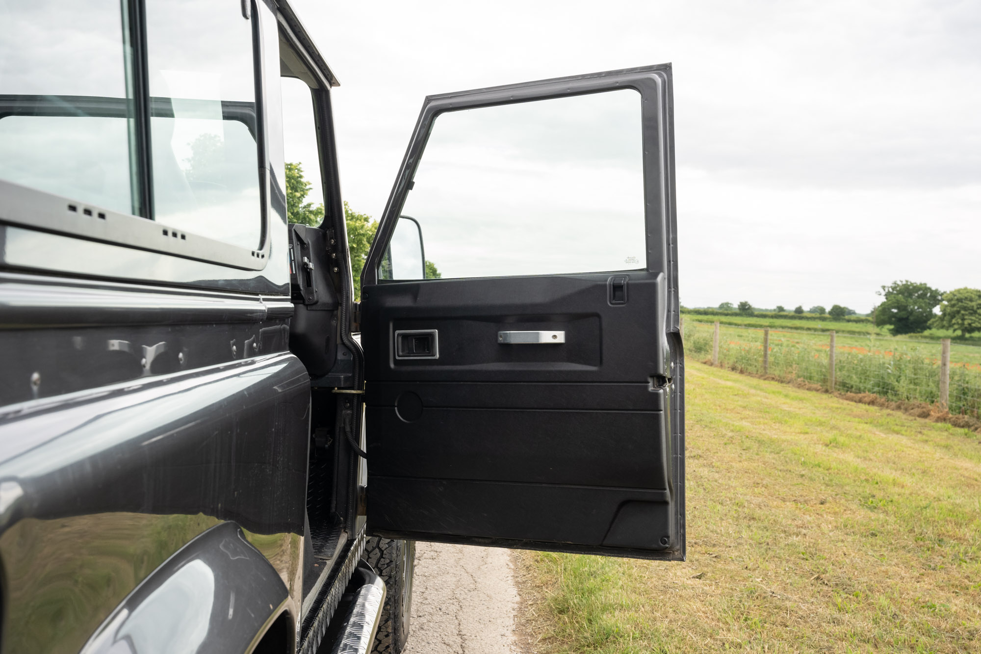 2005 LAND ROVER DEFENDER 90 TD5 COUNTY