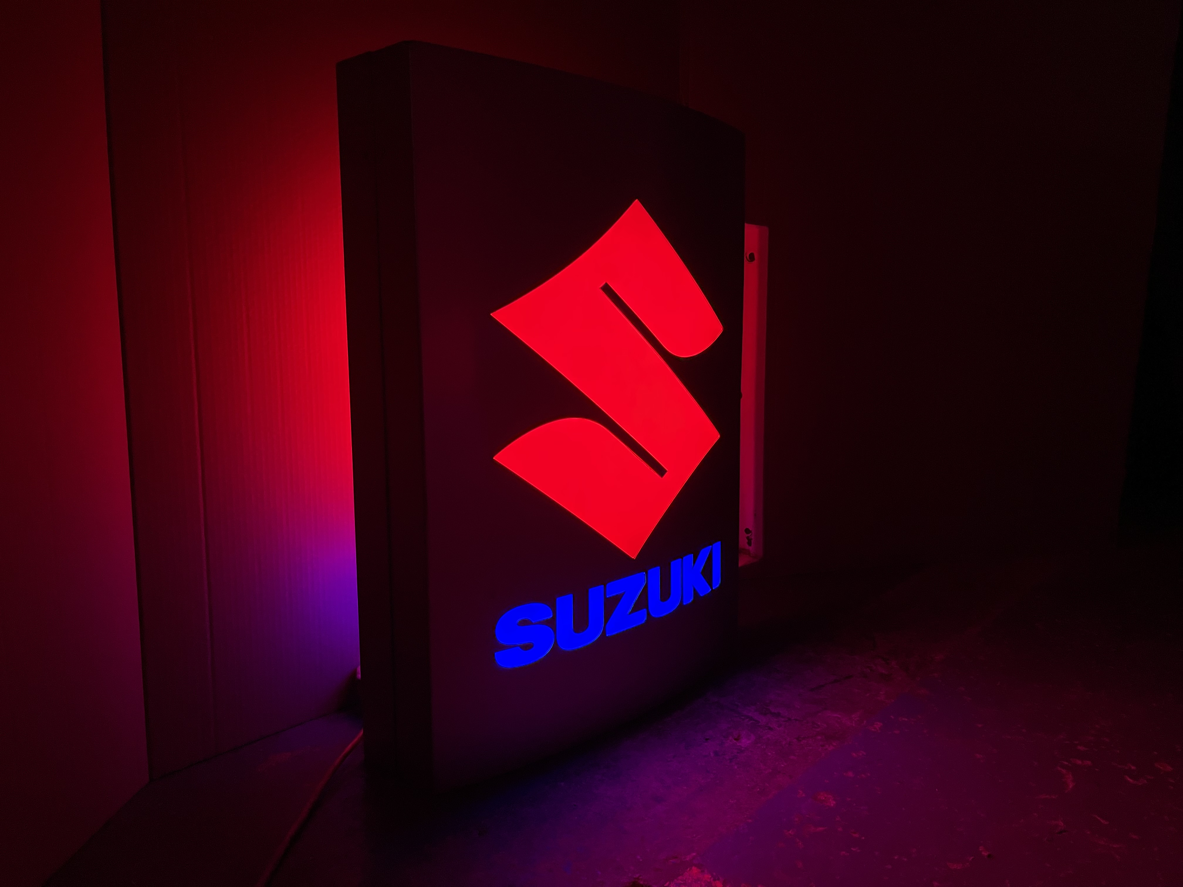 SUZUKI DOUBLE SIDED ILLUMINATED SIGN
