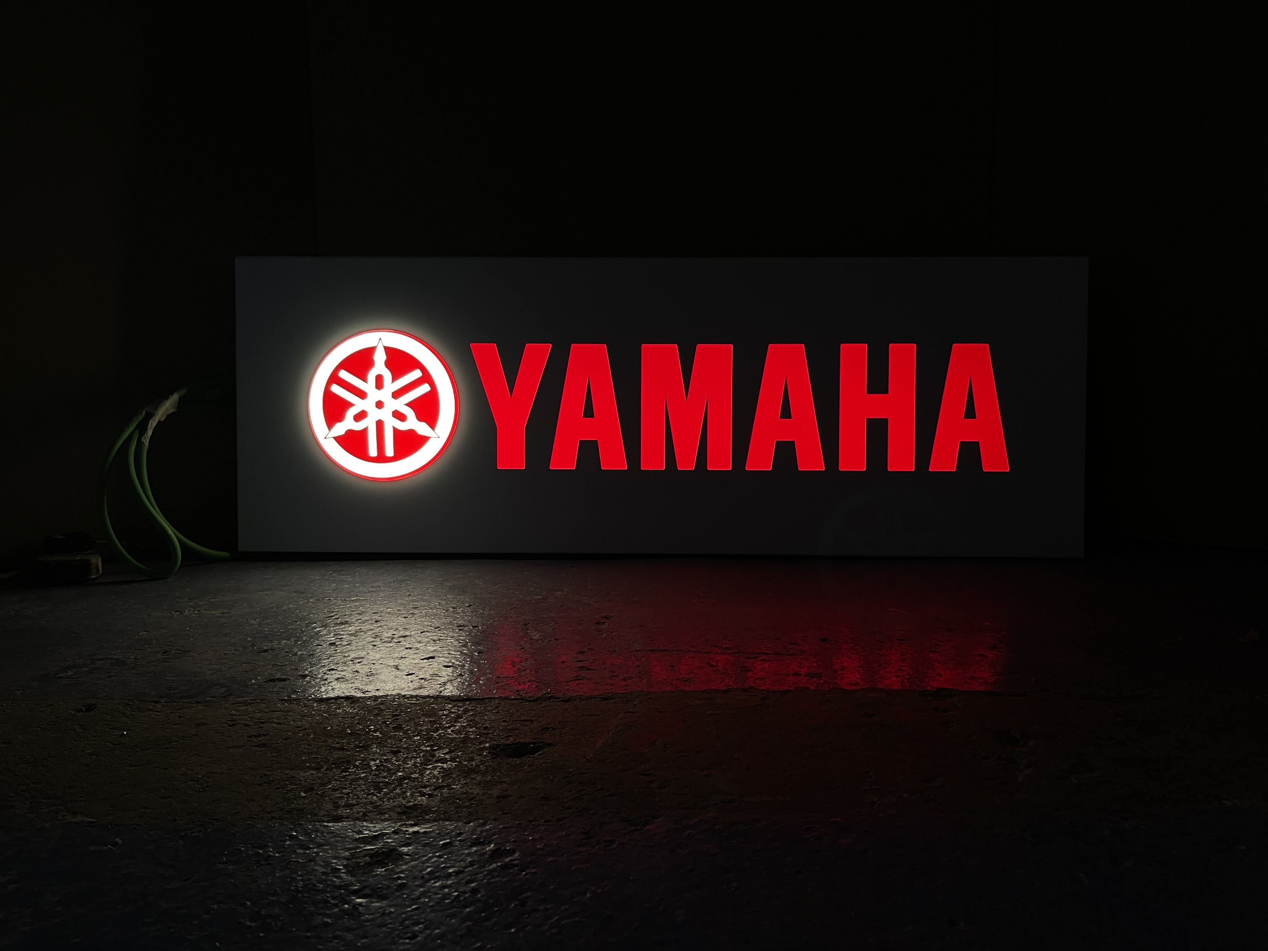 YAMAHA ILLUMINATED DEALERSHIP SIGN