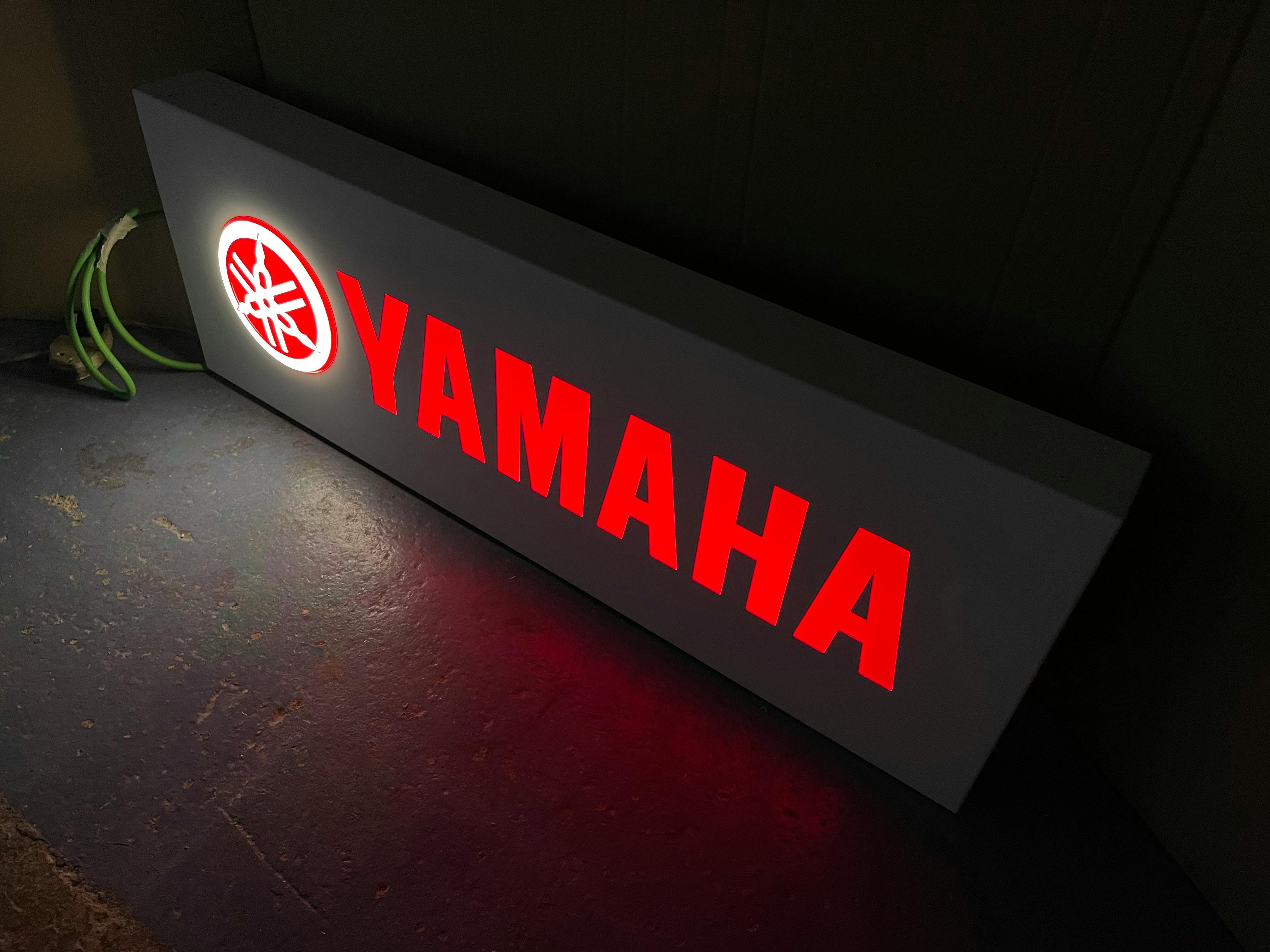 YAMAHA ILLUMINATED DEALERSHIP SIGN