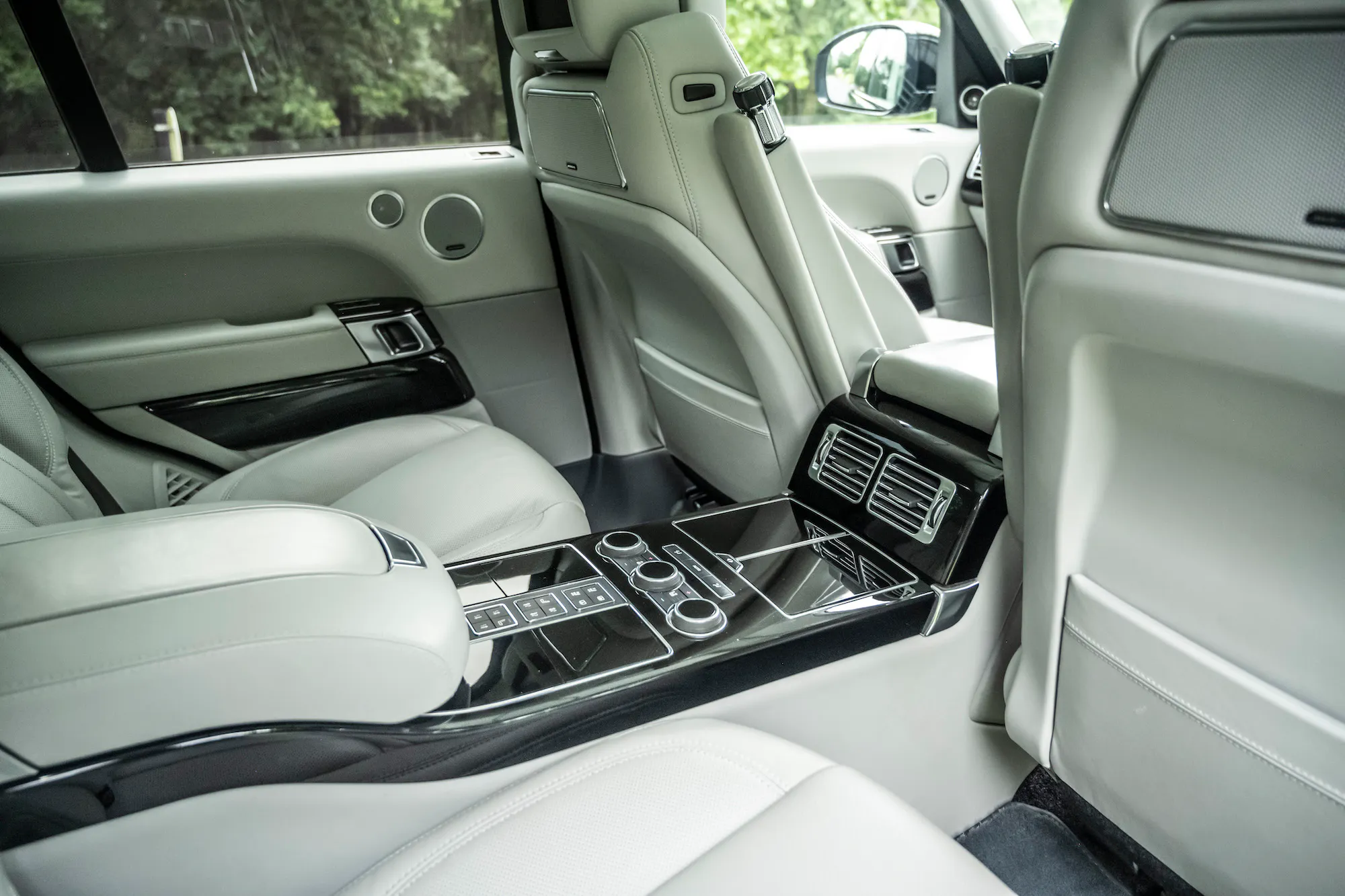 2016 RANGE ROVER SV AUTOBIOGRAPHY 5.0 V8