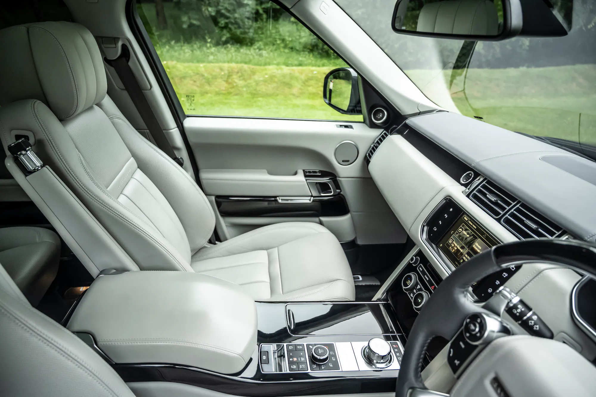 2016 RANGE ROVER SV AUTOBIOGRAPHY 5.0 V8