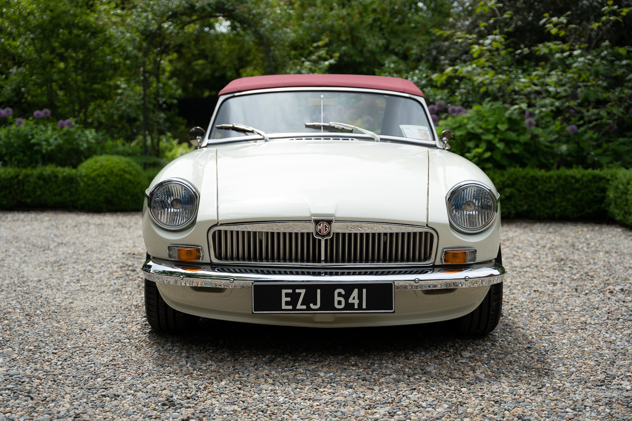 1966 MGB ROADSTER ABINGDON EDITION BY FRONTLINE DEVELOPMENTS