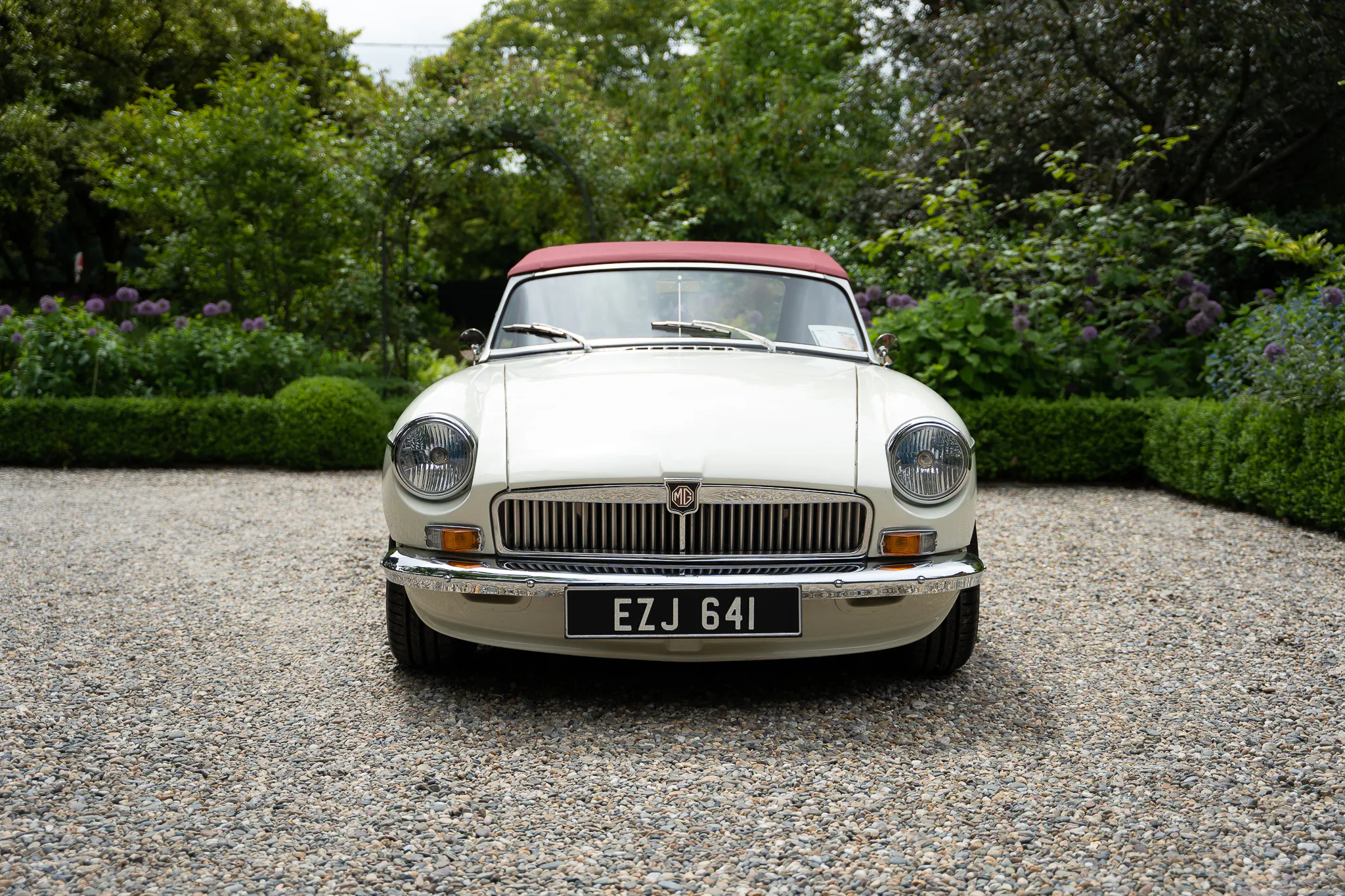 1966 MGB ROADSTER ABINGDON EDITION BY FRONTLINE DEVELOPMENTS