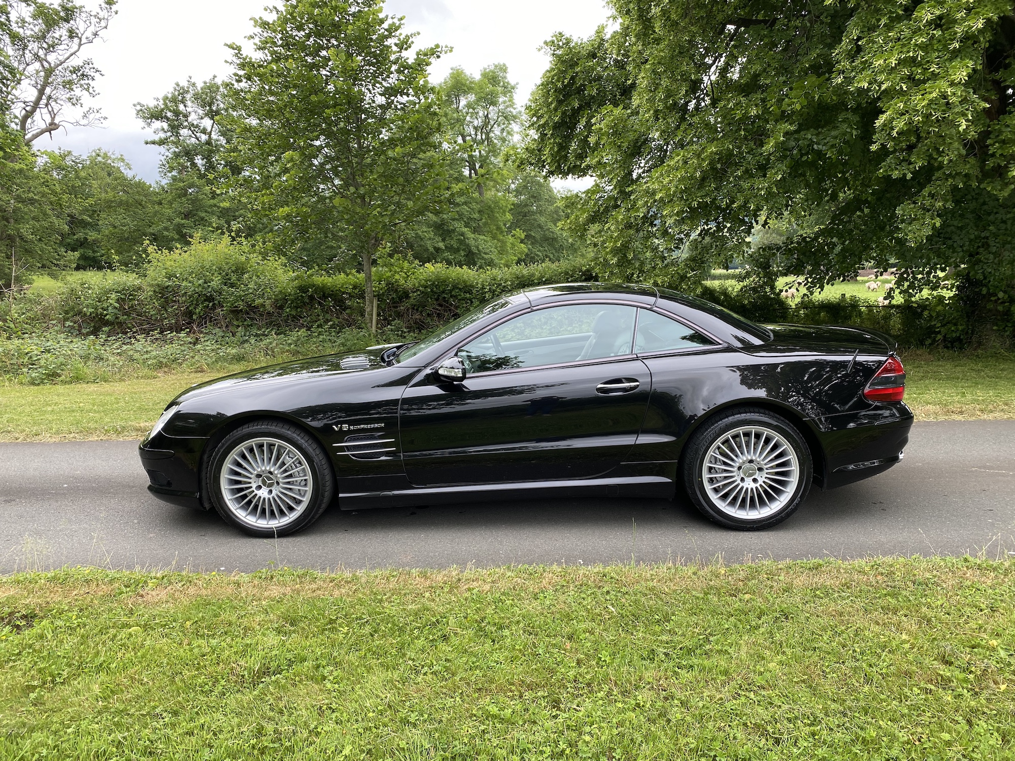 2002 MERCEDES-BENZ SL55 AMG for sale by auction in Abergavenny, Wales ...