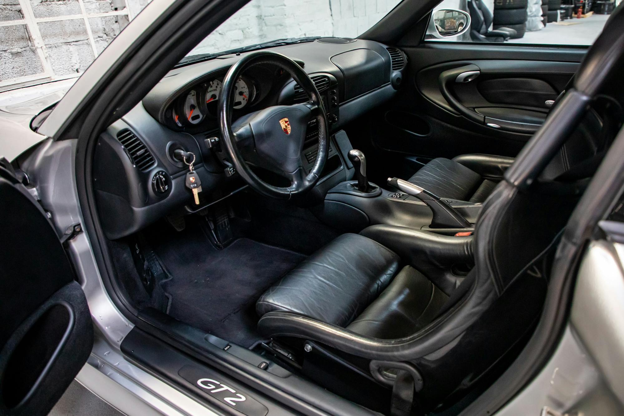 2001 PORSCHE 911 (996) GT2