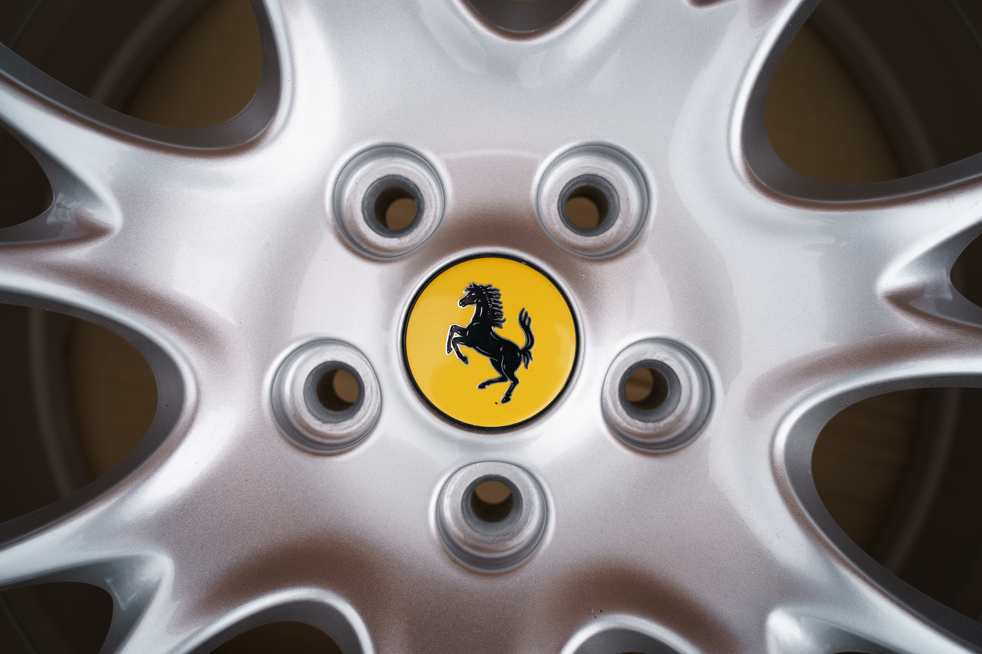 FERRARI 599 WHEELS AND TYRES