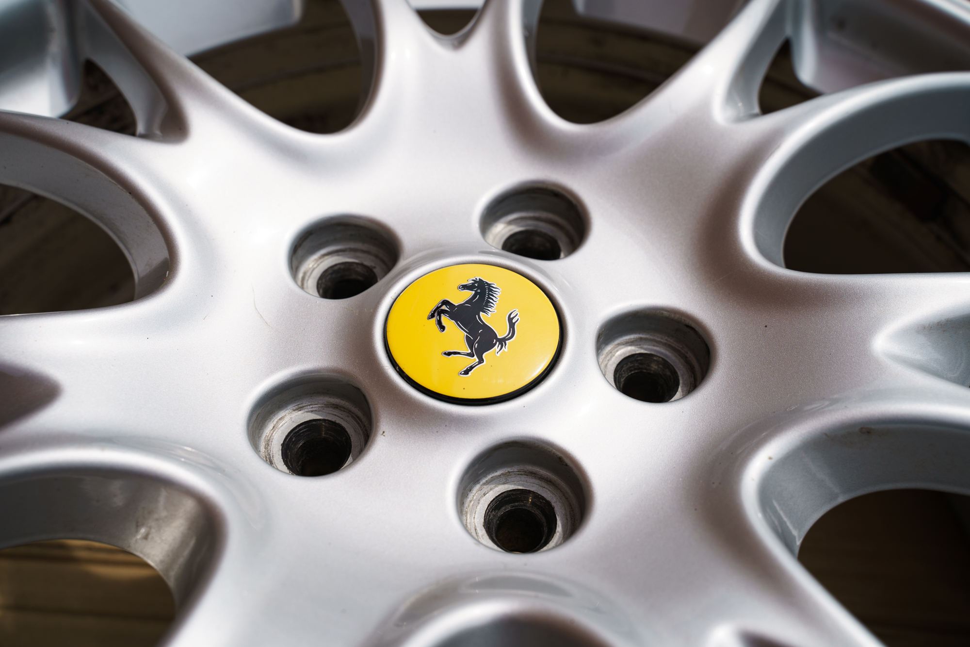 FERRARI 599 WHEELS AND TYRES