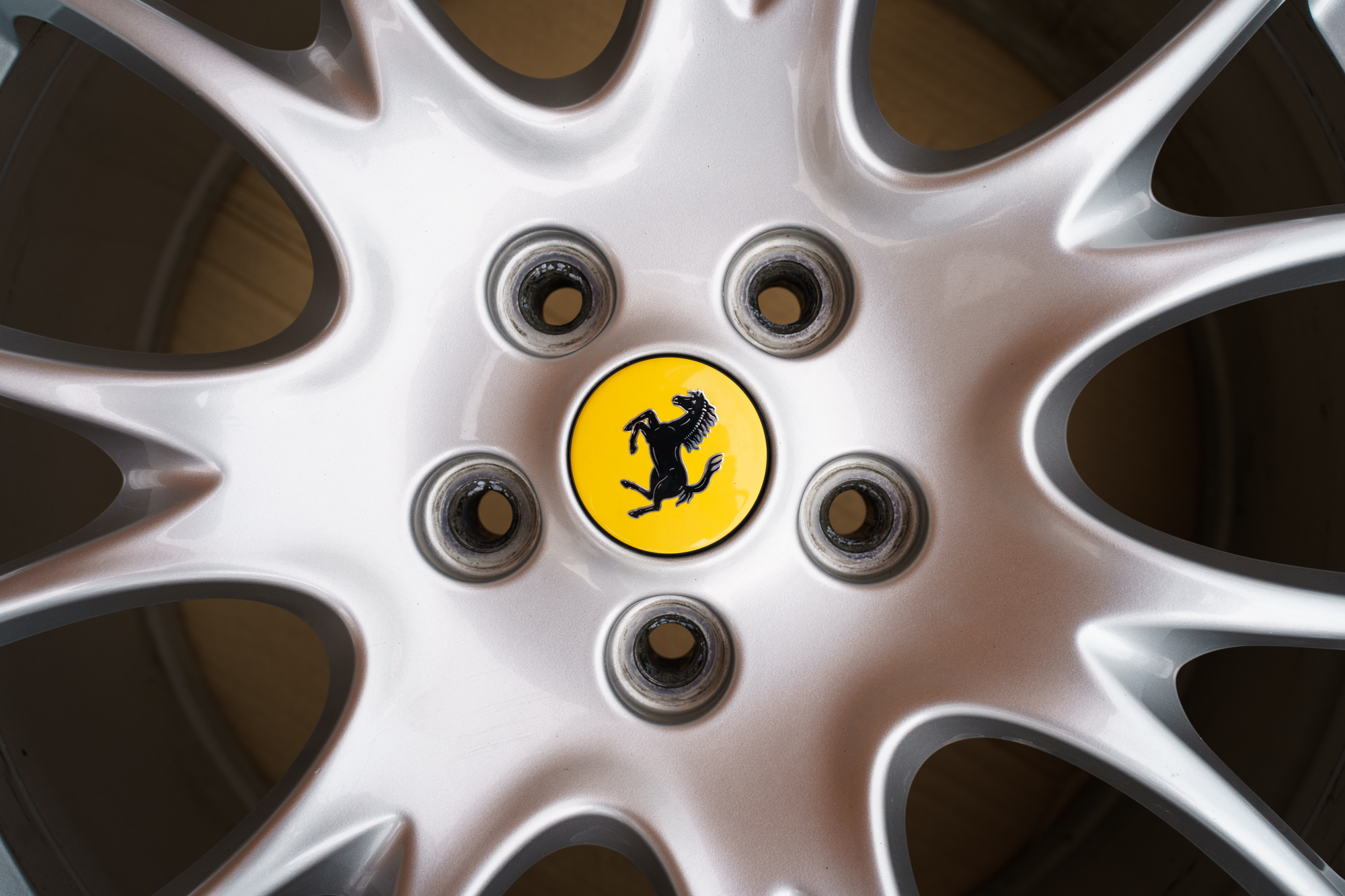 FERRARI 599 WHEELS AND TYRES