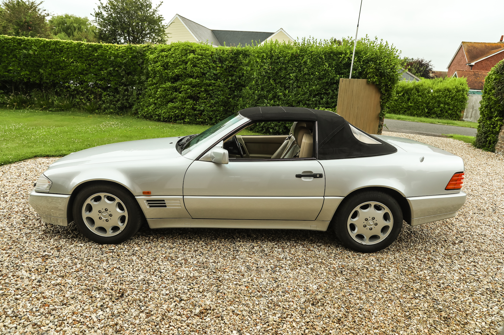 1993 MERCEDES-BENZ (R129) 500SL for sale by auction in Chichester, West ...
