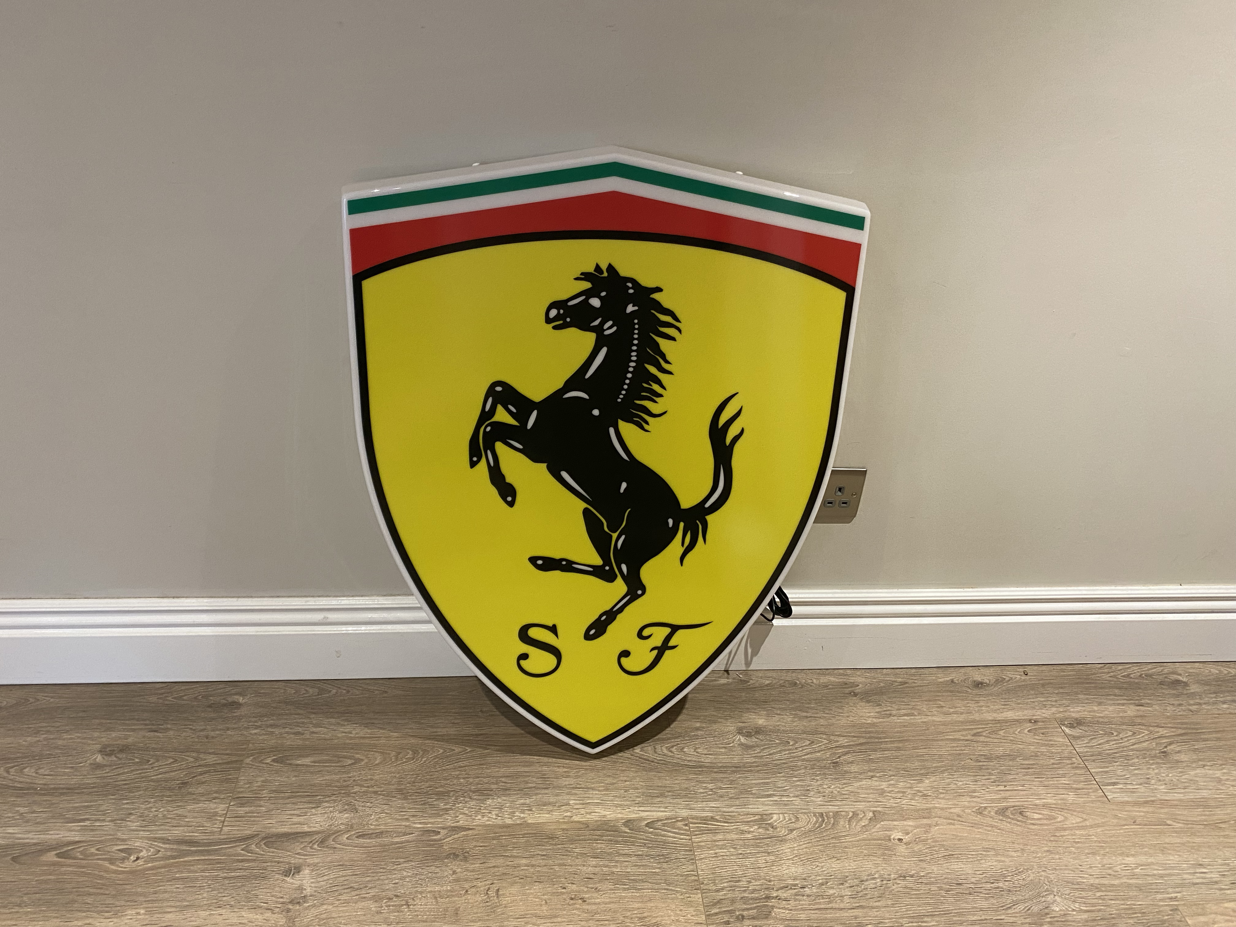 FERRARI SHIELD ILLUMINATED SIGN for sale by auctionin West Midlands ...