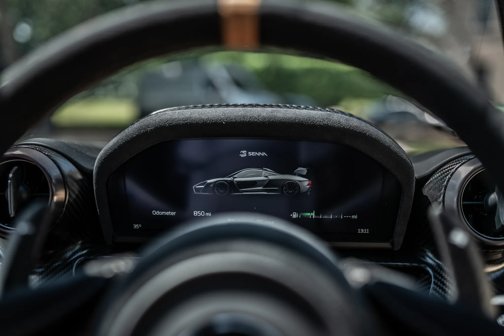 2019 MCLAREN SENNA - 850 MILES