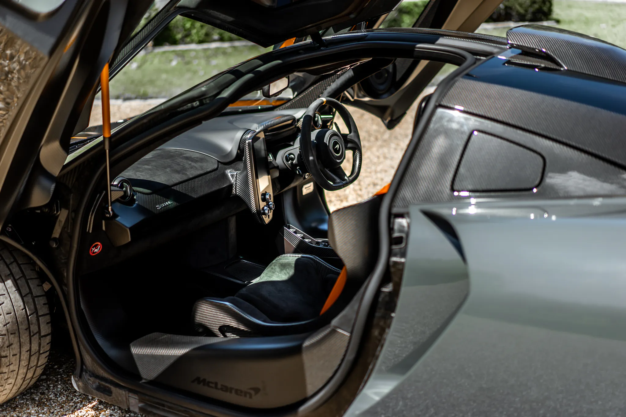 2019 MCLAREN SENNA - 850 MILES