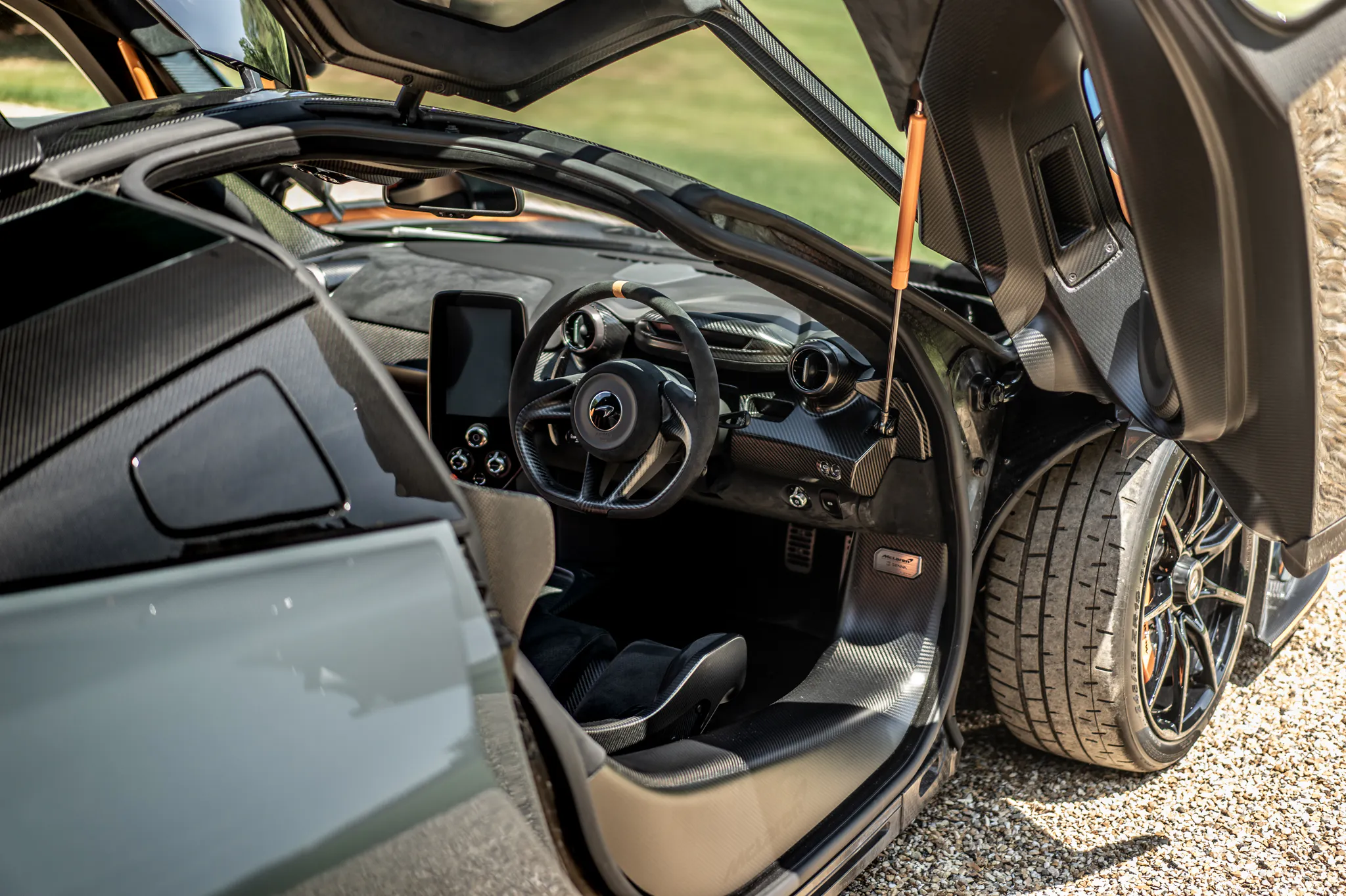 2019 MCLAREN SENNA - 850 MILES