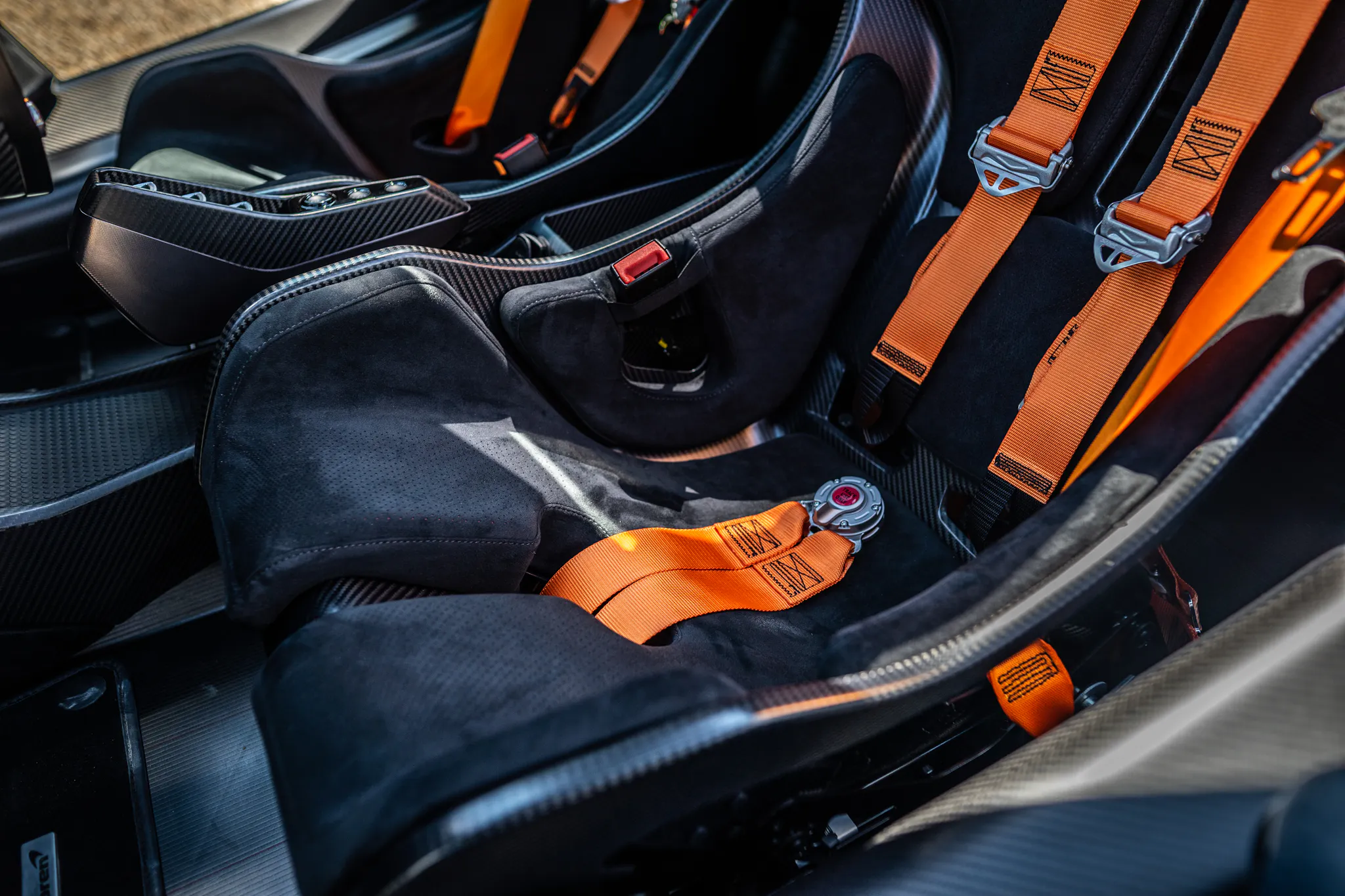 2019 MCLAREN SENNA - 850 MILES
