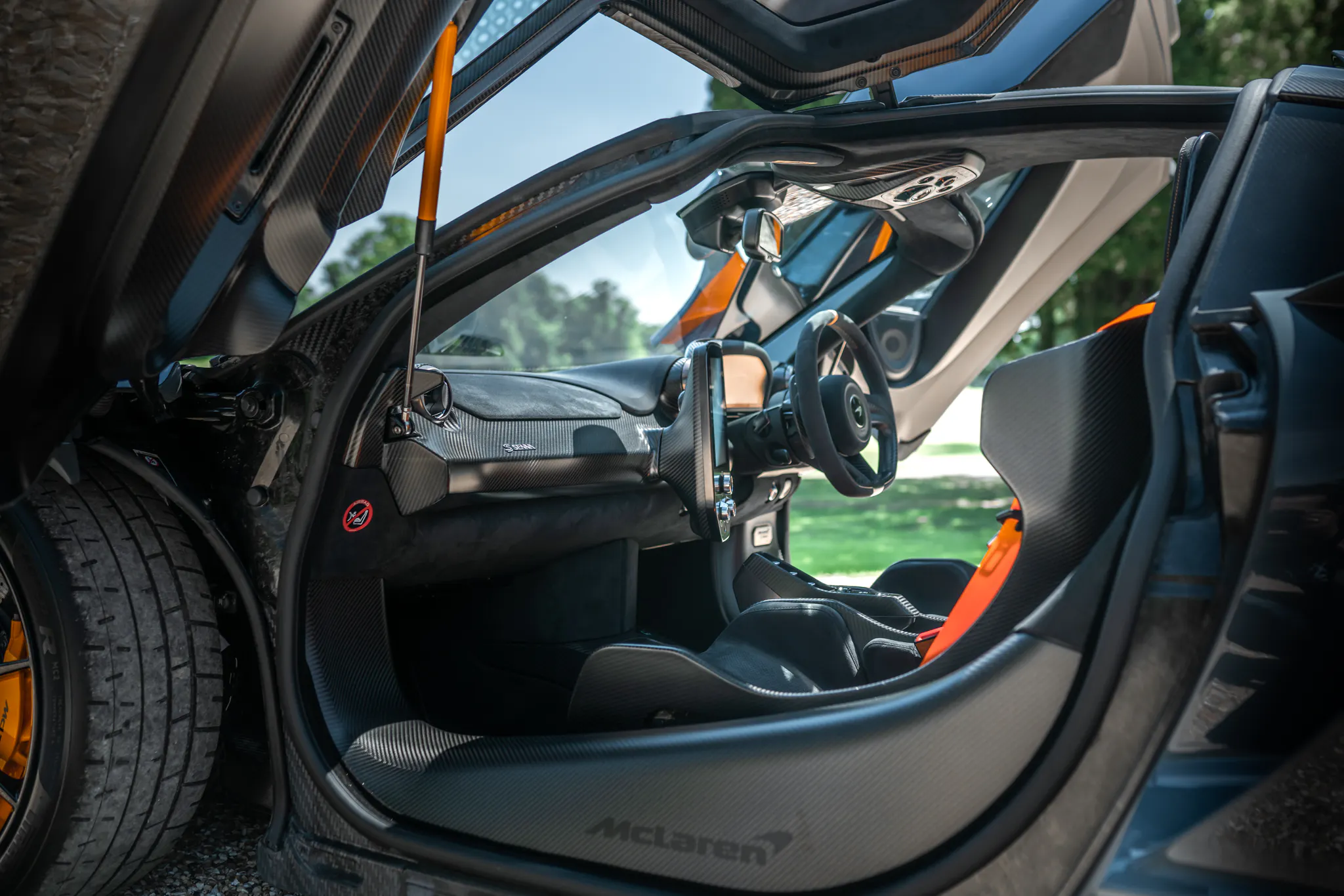 2019 MCLAREN SENNA - 850 MILES