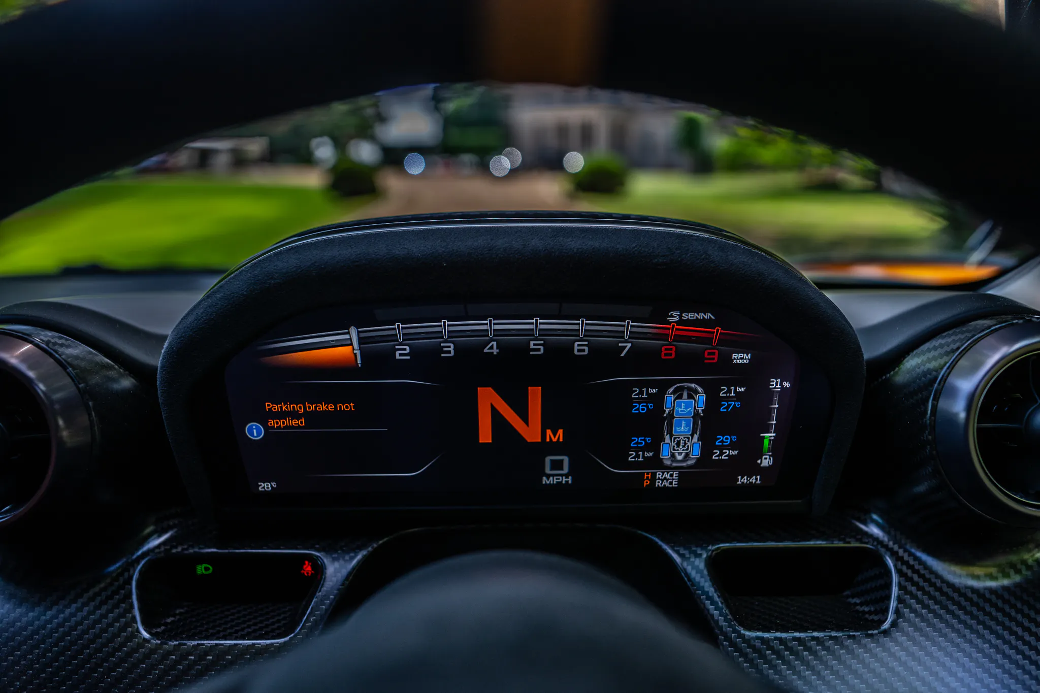 2019 MCLAREN SENNA - 850 MILES