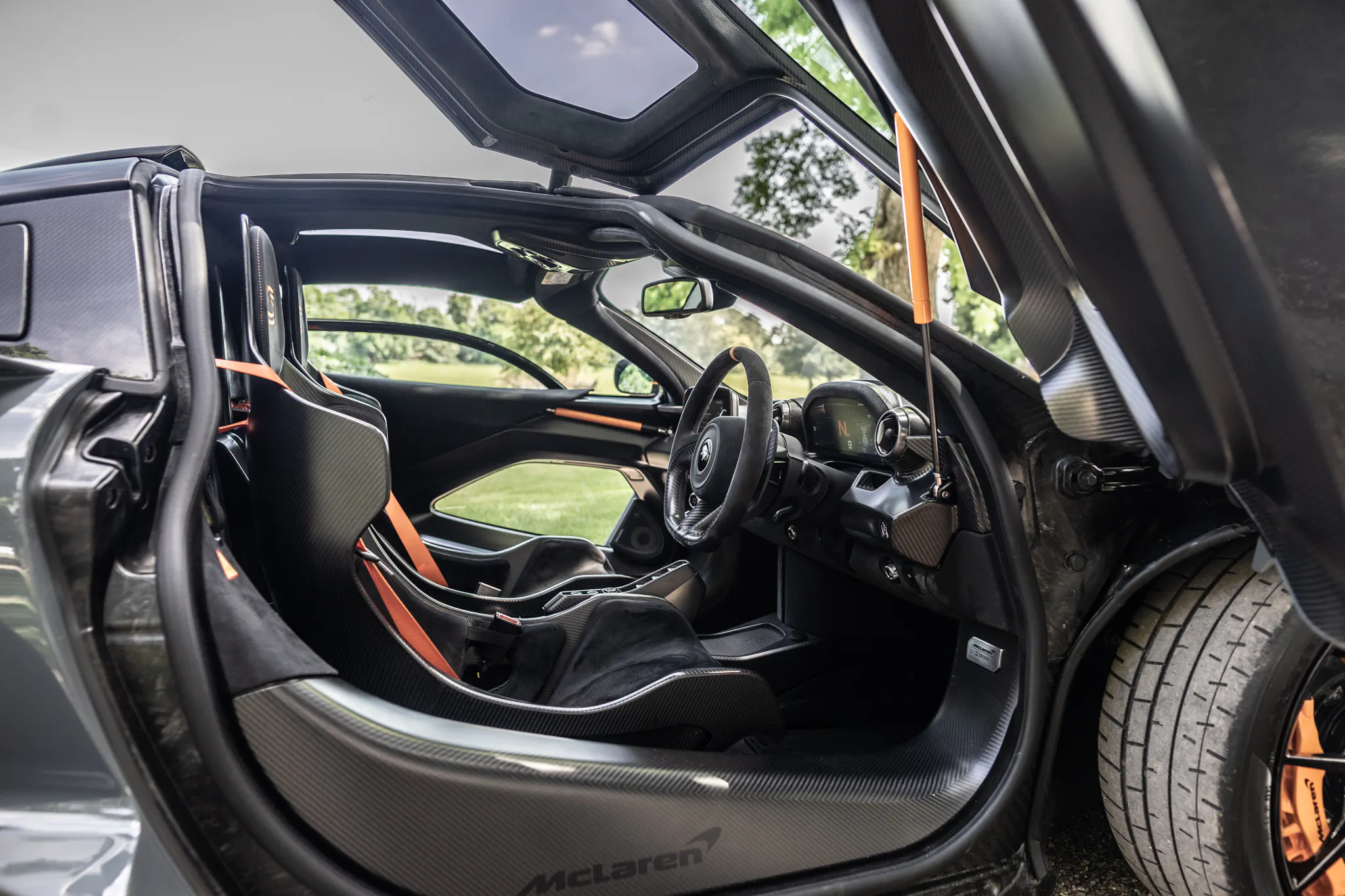 2019 MCLAREN SENNA - 850 MILES
