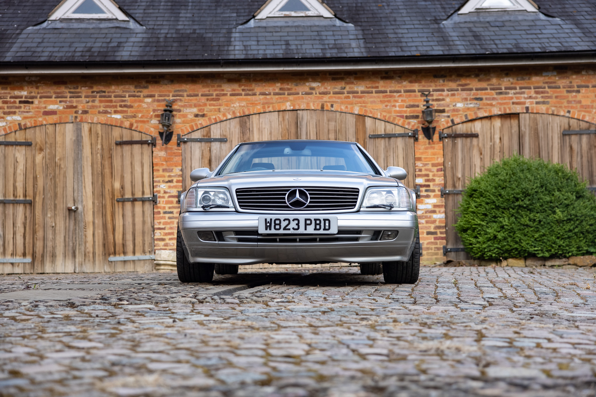2000 MERCEDES-BENZ (R129) SL600