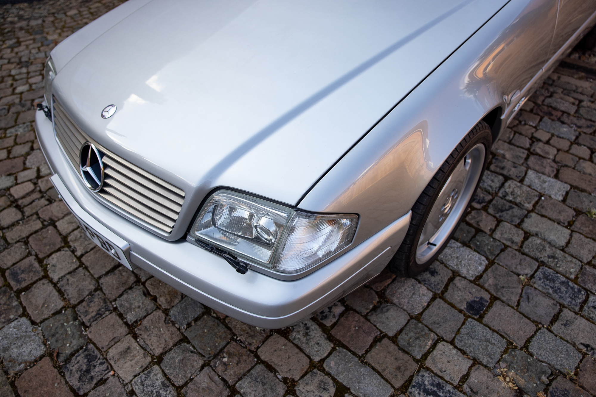 2000 MERCEDES-BENZ (R129) SL600