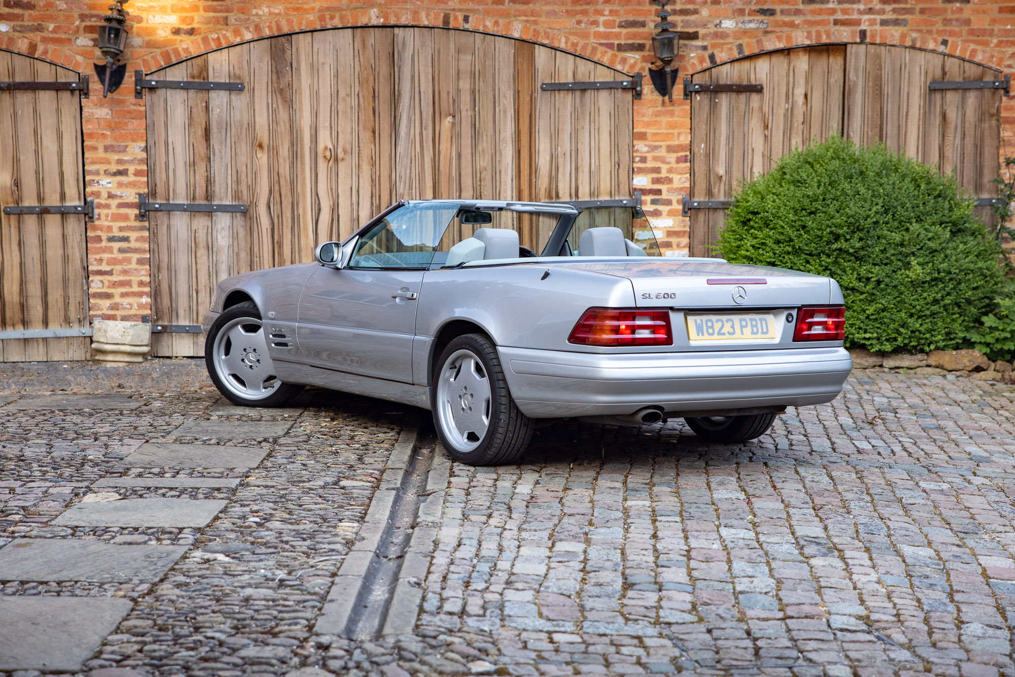 2000 MERCEDES-BENZ (R129) SL600 for sale by auction in Hallaton ...
