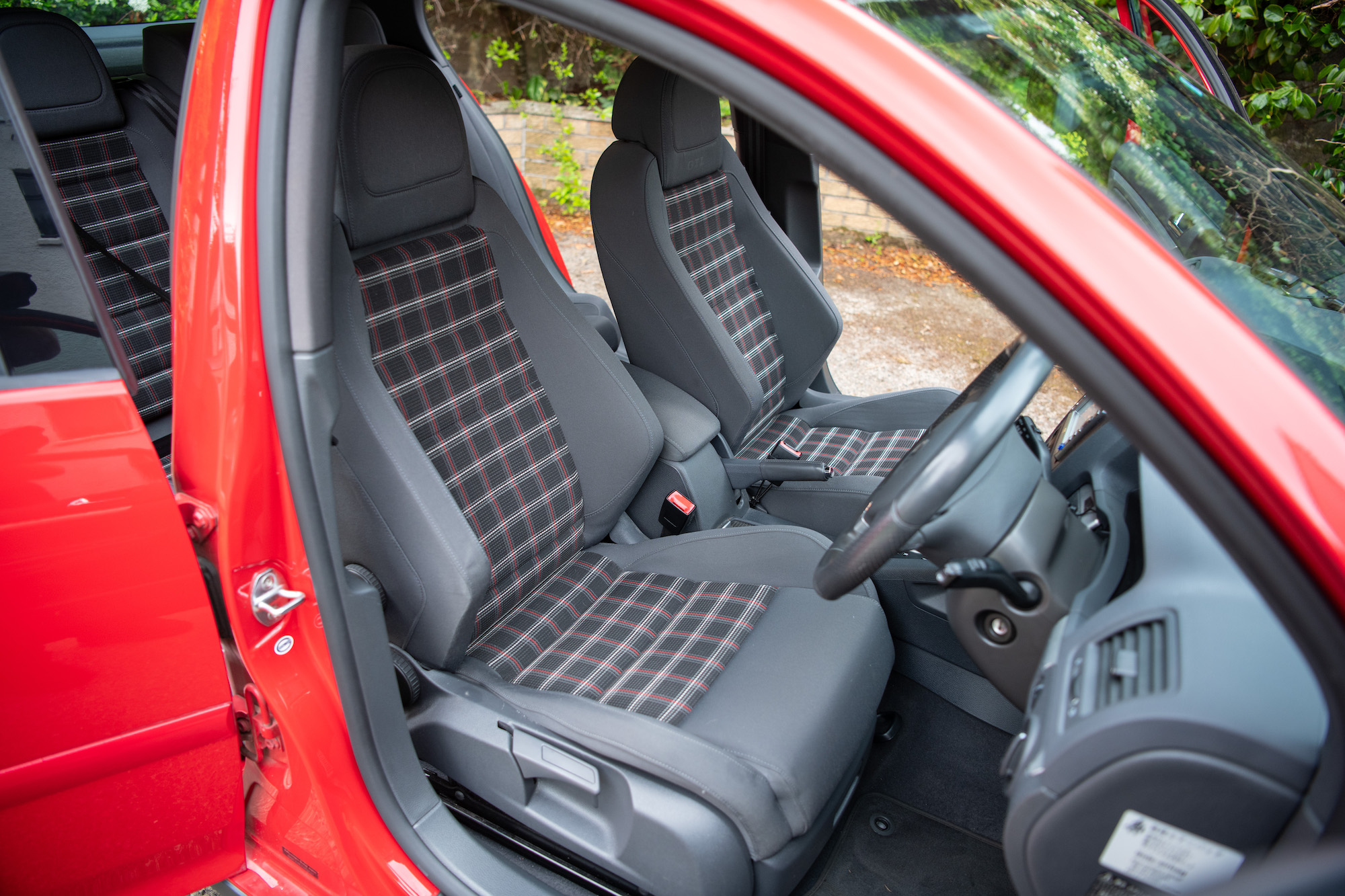 2005 VOLKSWAGEN GOLF (MK5) GTI