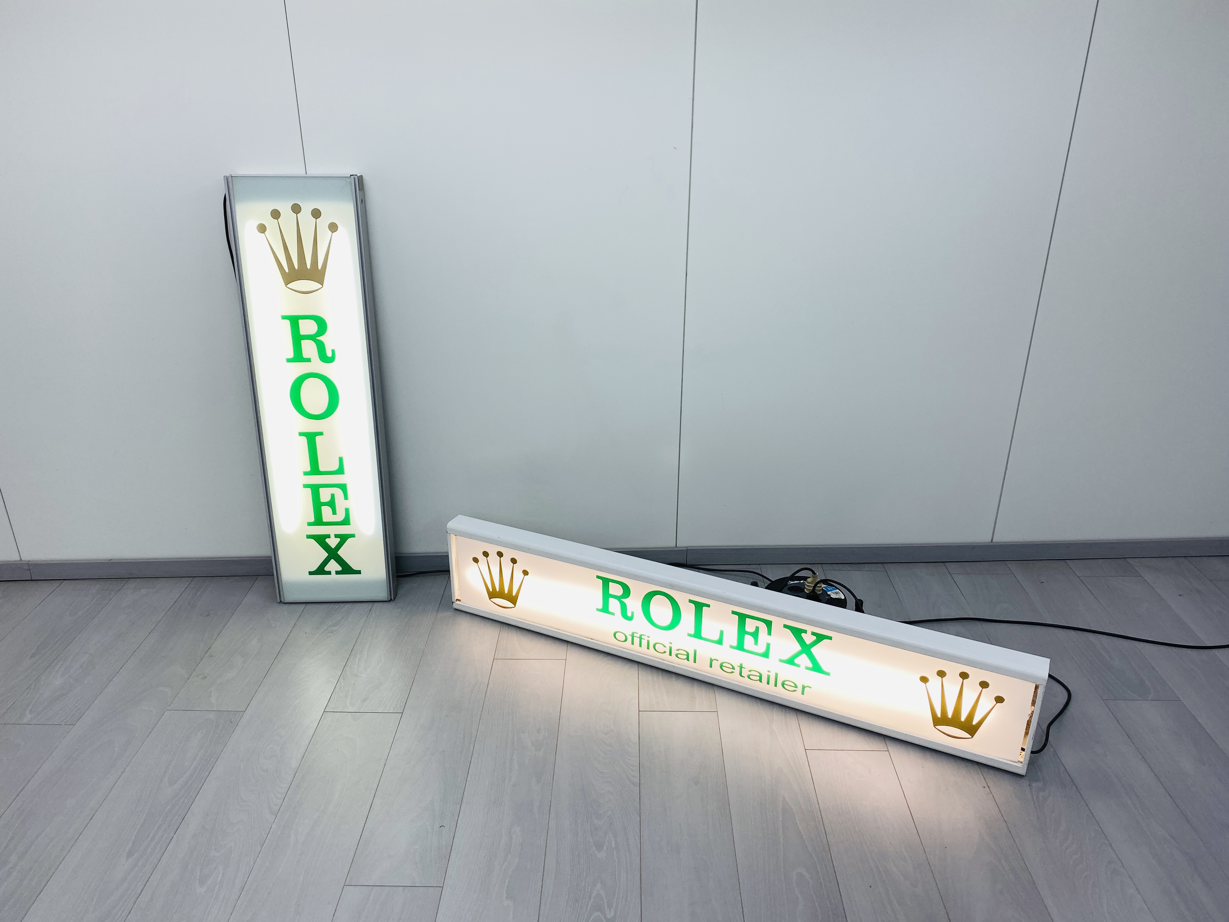 SET OF ROLEX ILLUMINATED SIGNS for sale by auction in Ravenna, Italy