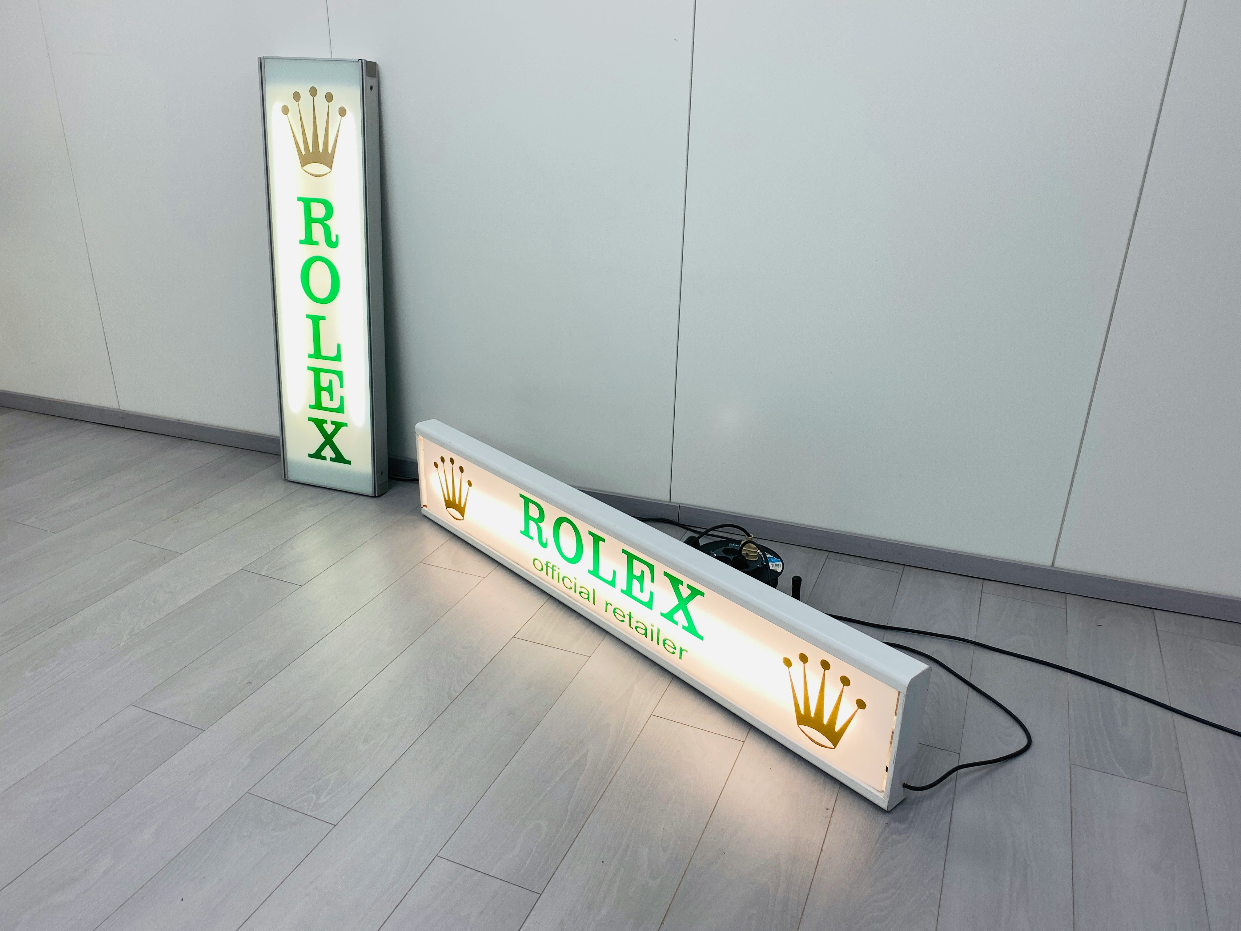 SET OF ROLEX ILLUMINATED SIGNS