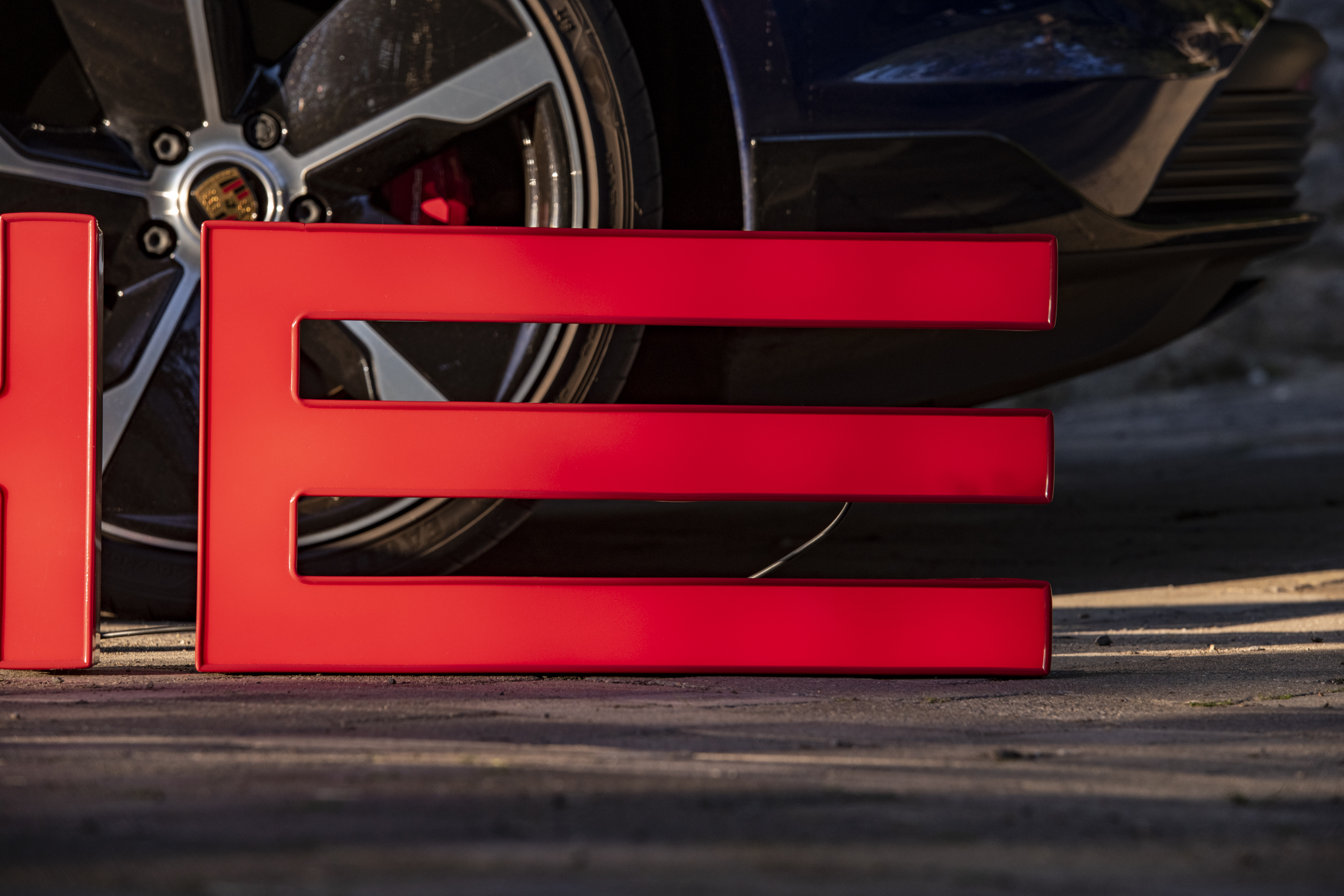 PORSCHE ILLUMINATED SIGN