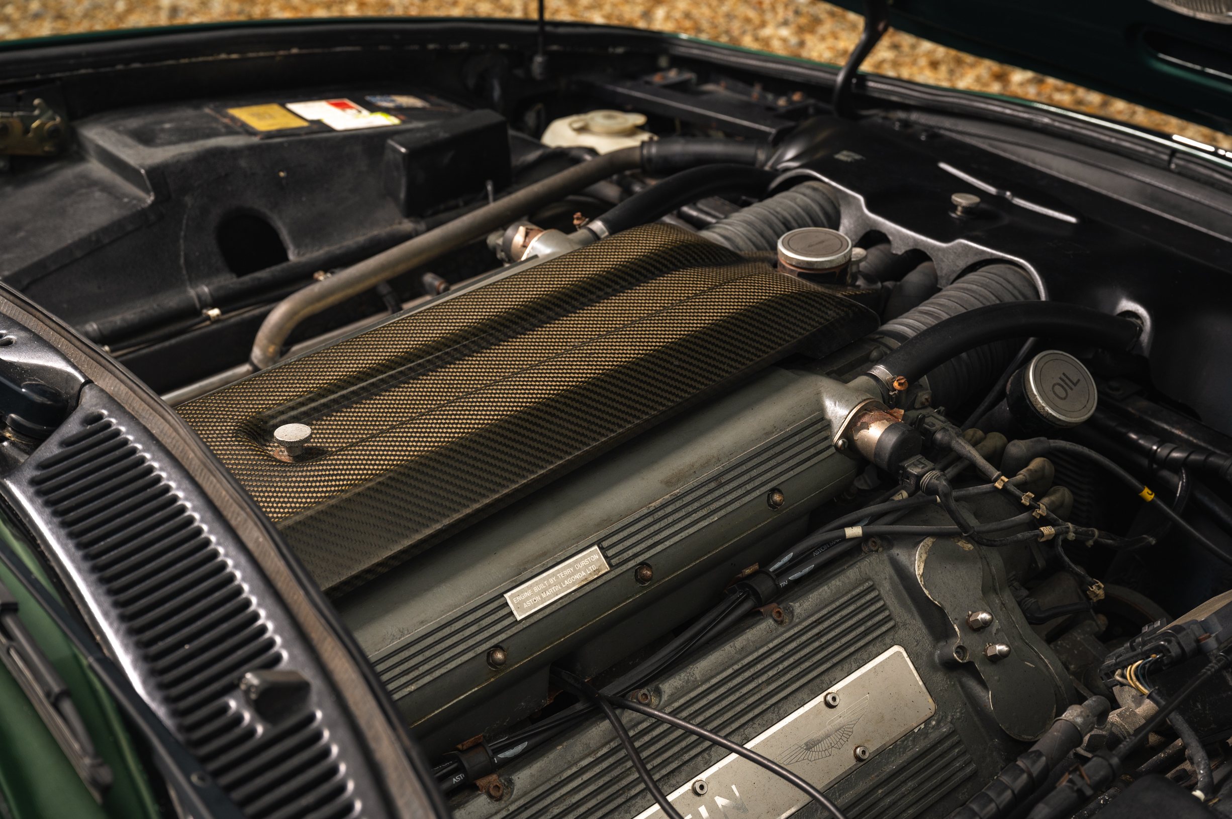 1996 ASTON MARTIN V8 COUPE