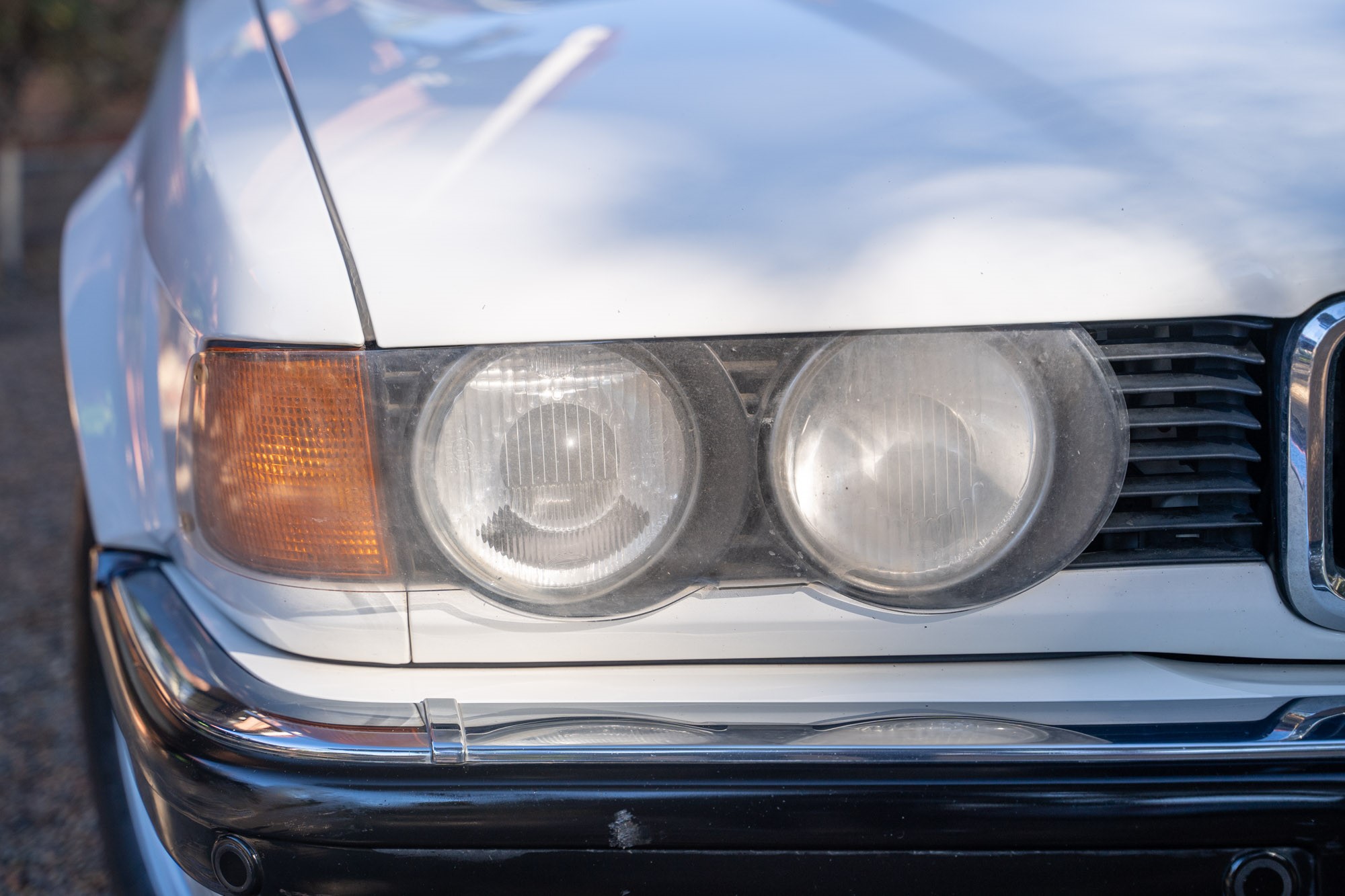 1993 BMW (E32) 740IL