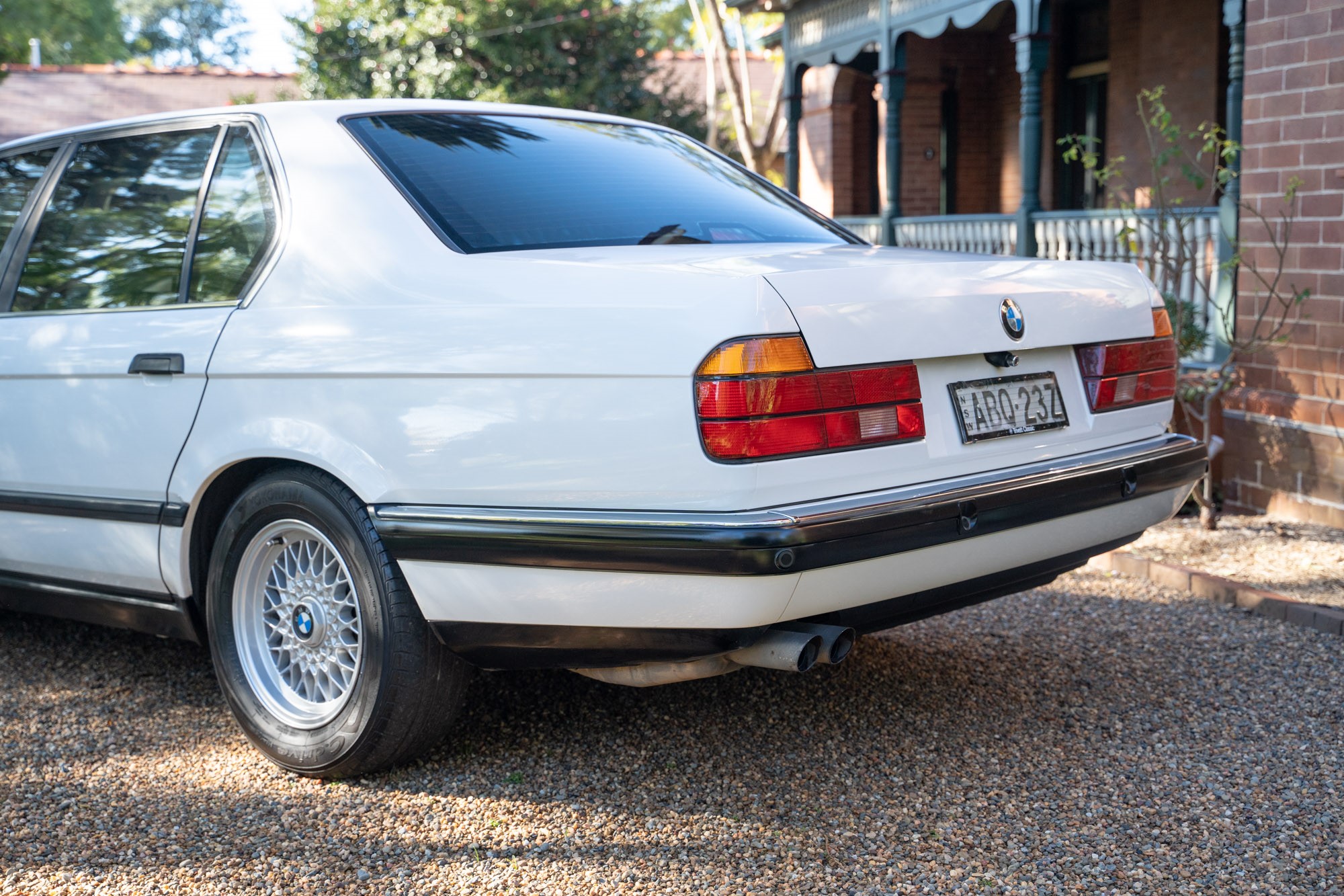 1993 BMW (E32) 740IL